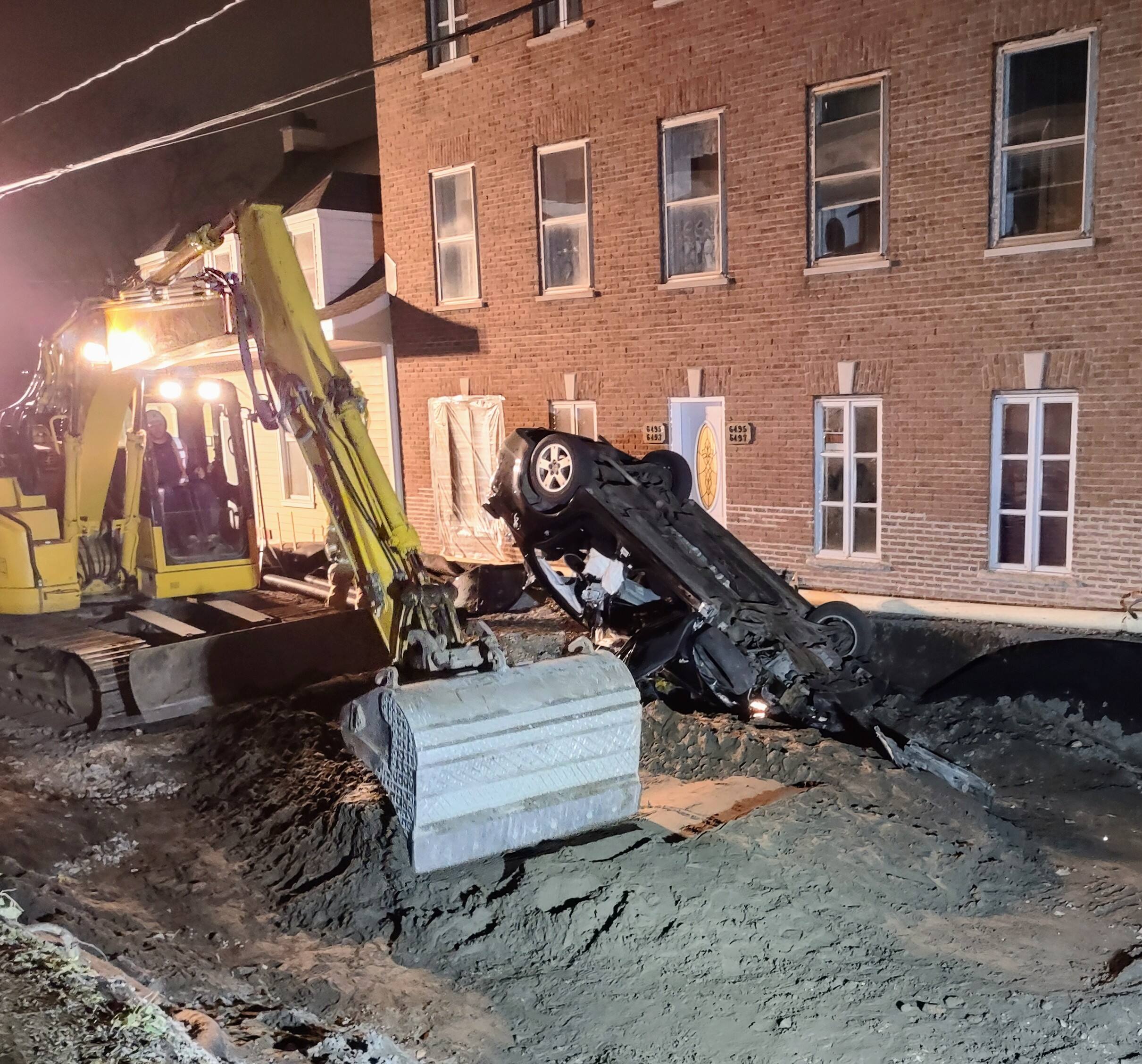Violent capotage sur un chantier à Lévis | JDQ