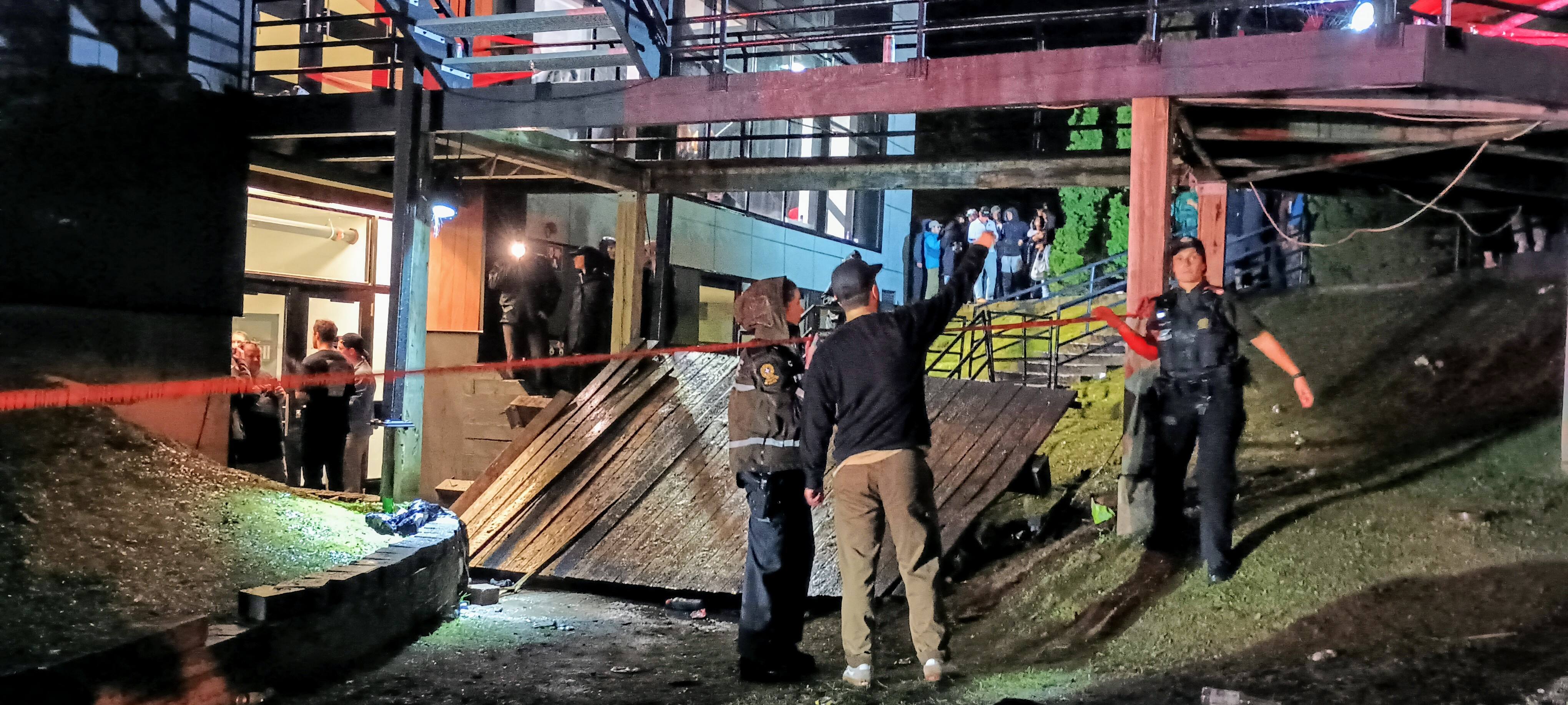 Mont-Sainte-Anne Convention Center Staircase Collapse: Fifteen Injured ...