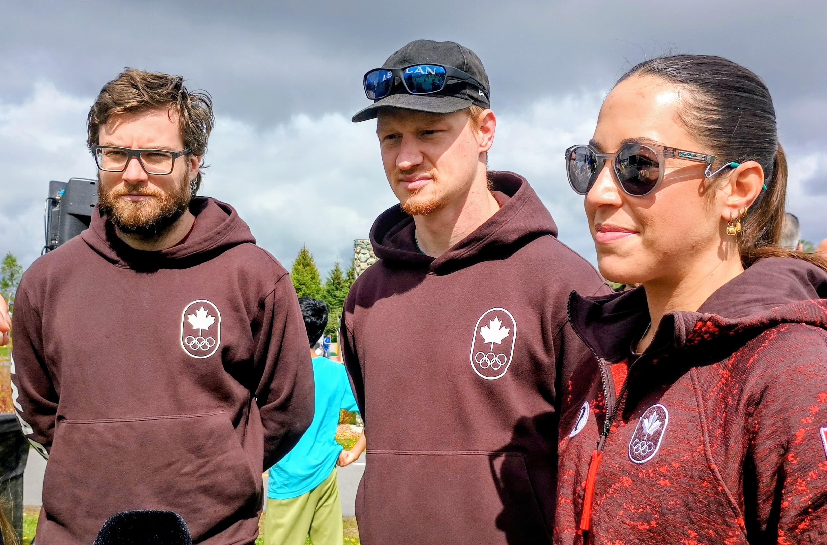 Les médaillés olympiques Valérie Maltais et Laurent Dubreuil ont fait ...