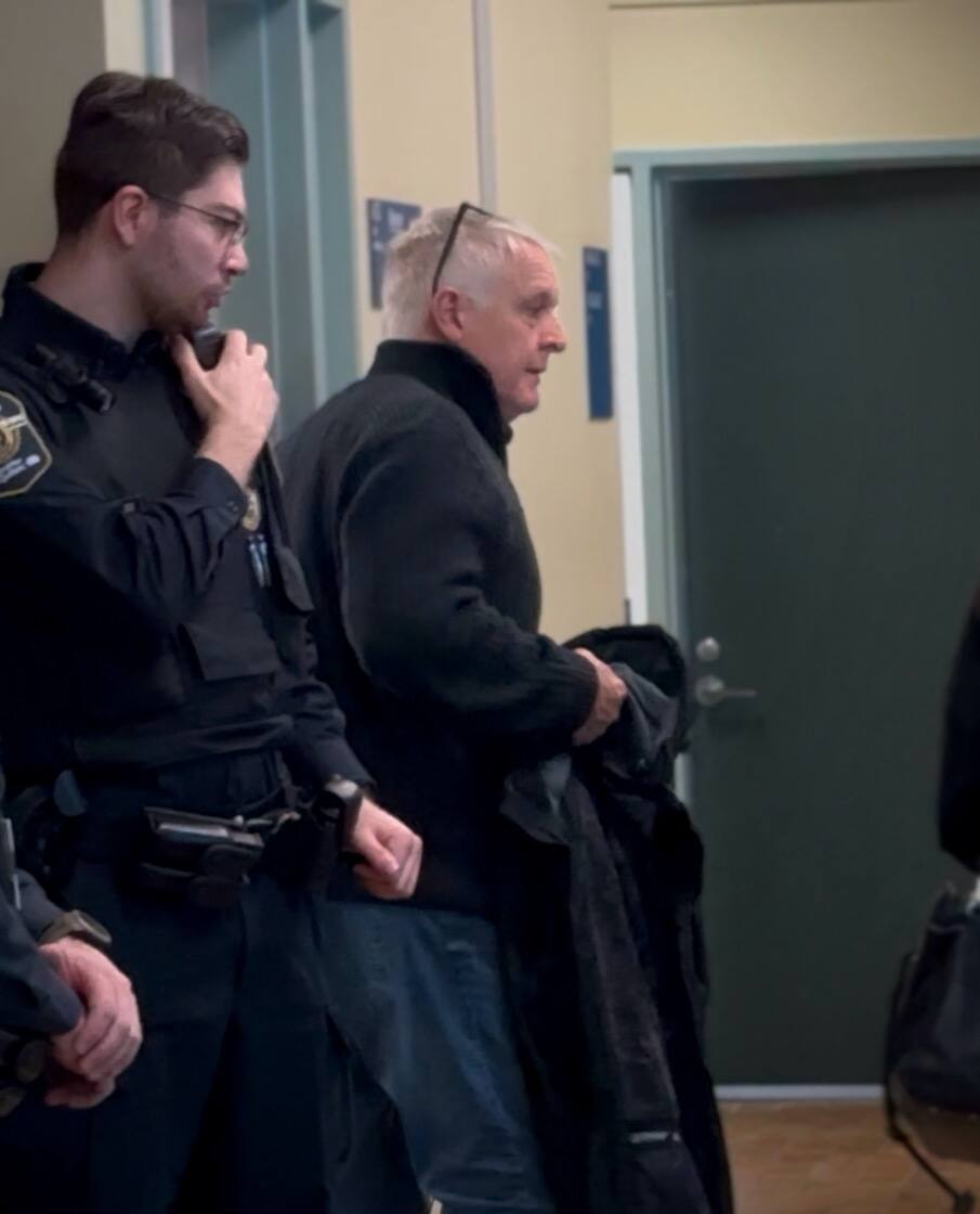 Procès de l’ex-skieur acrobatique Dominique Laroche: «Il me disait qu ...