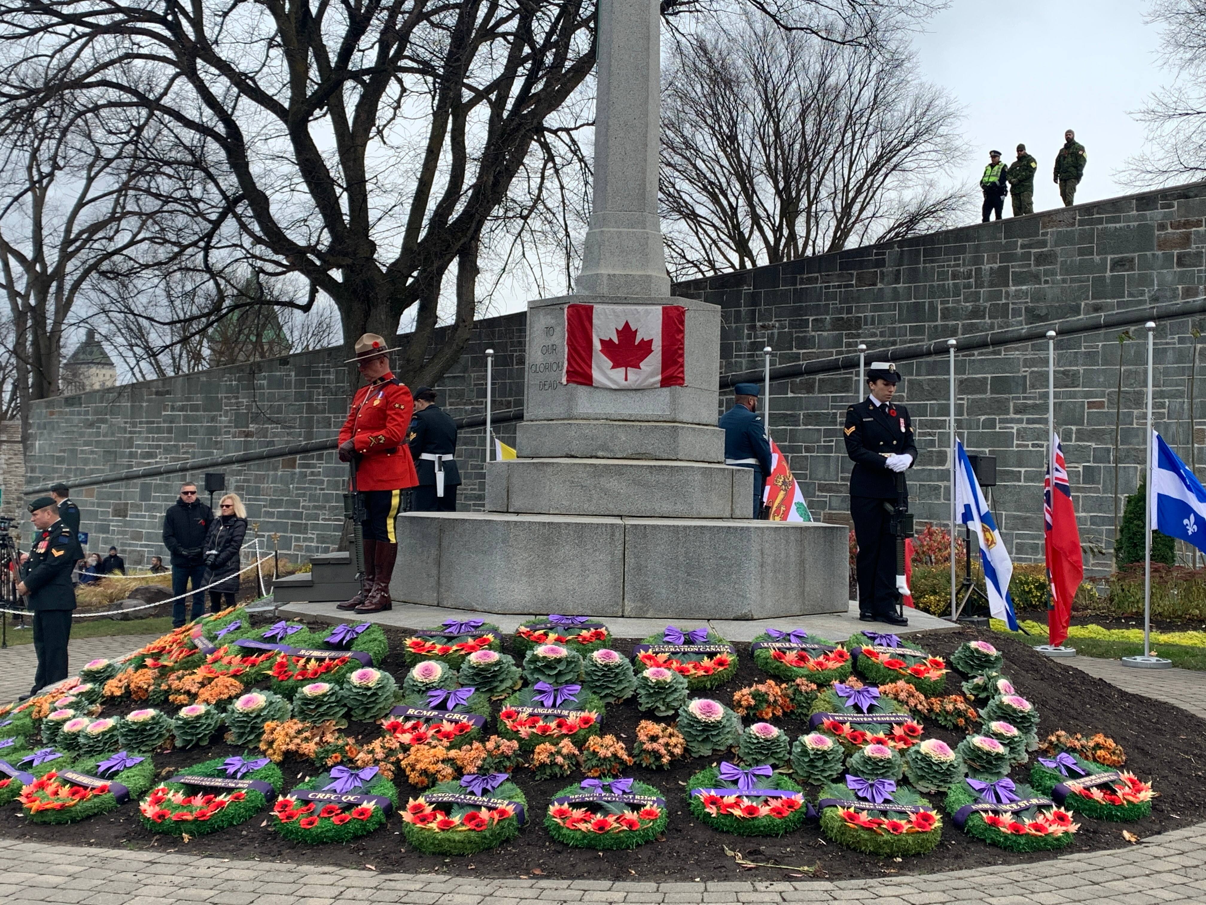Jour du Souvenir à Québec: les soldats morts en Afghanistan honorés | JDQ