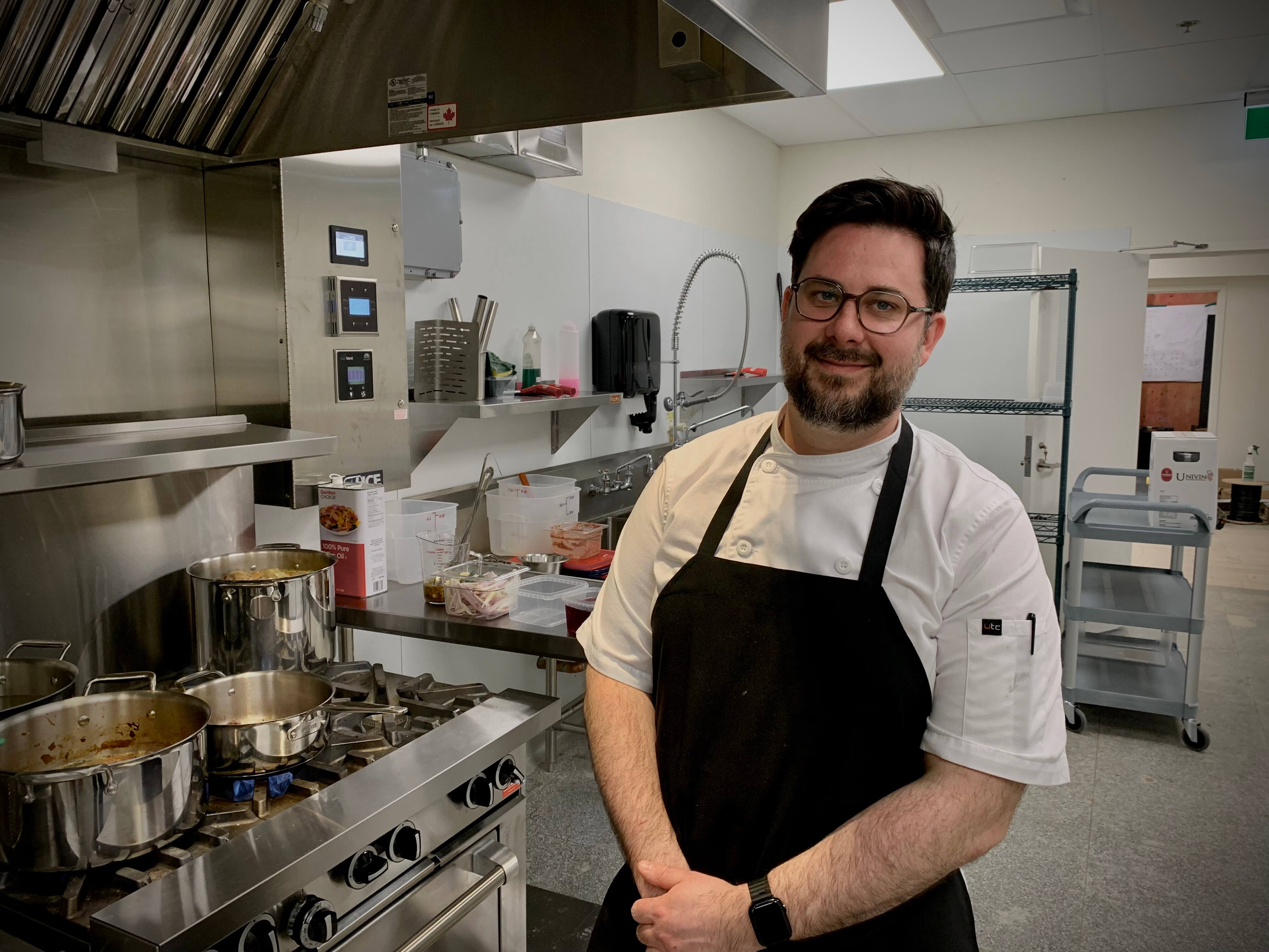 On a visité Le Neuvième, le nouveau «vieux» resto du Centre Eaton | 24 ...