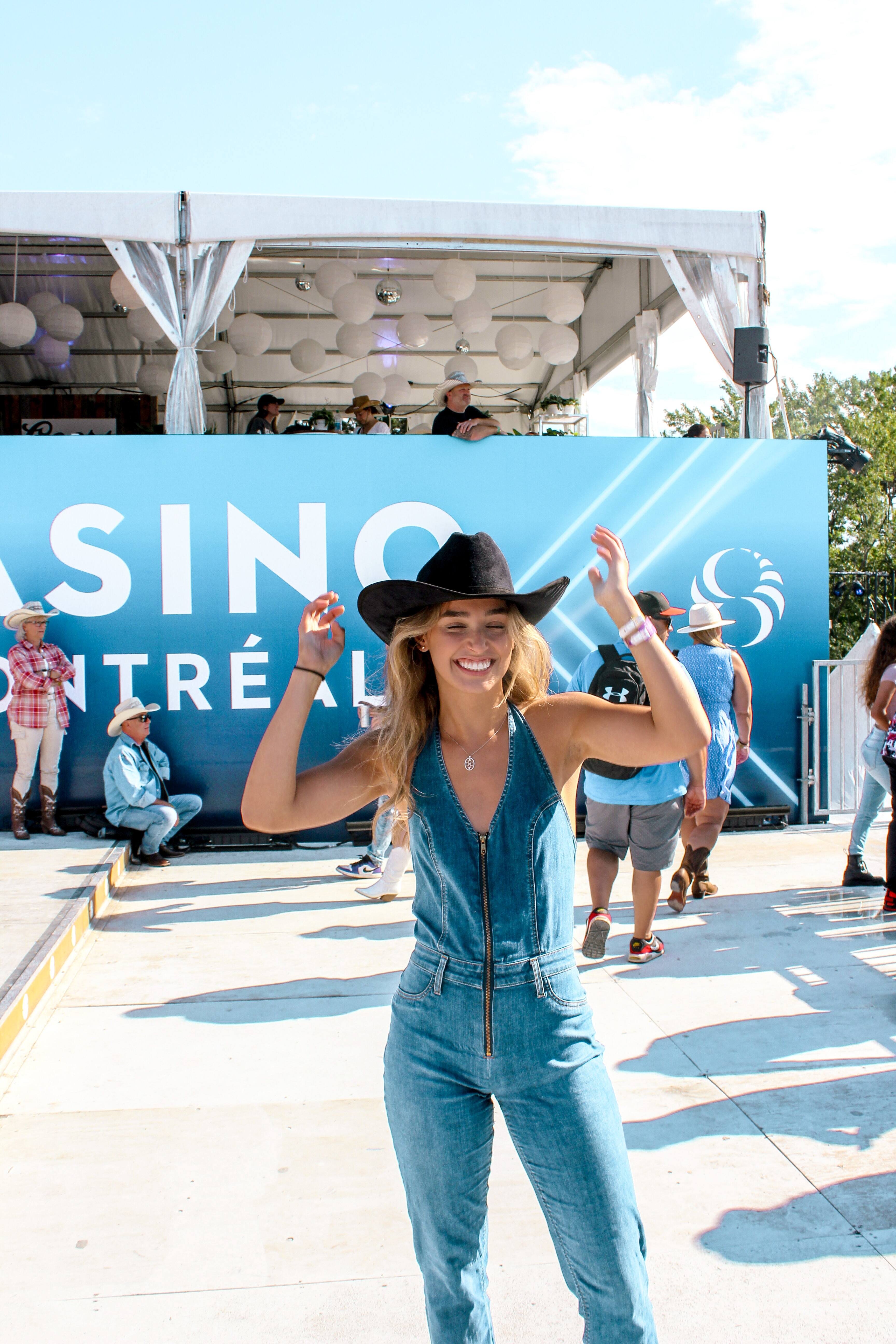 Voyez les looks les plus sexy repérés ce week-end au festival country ...