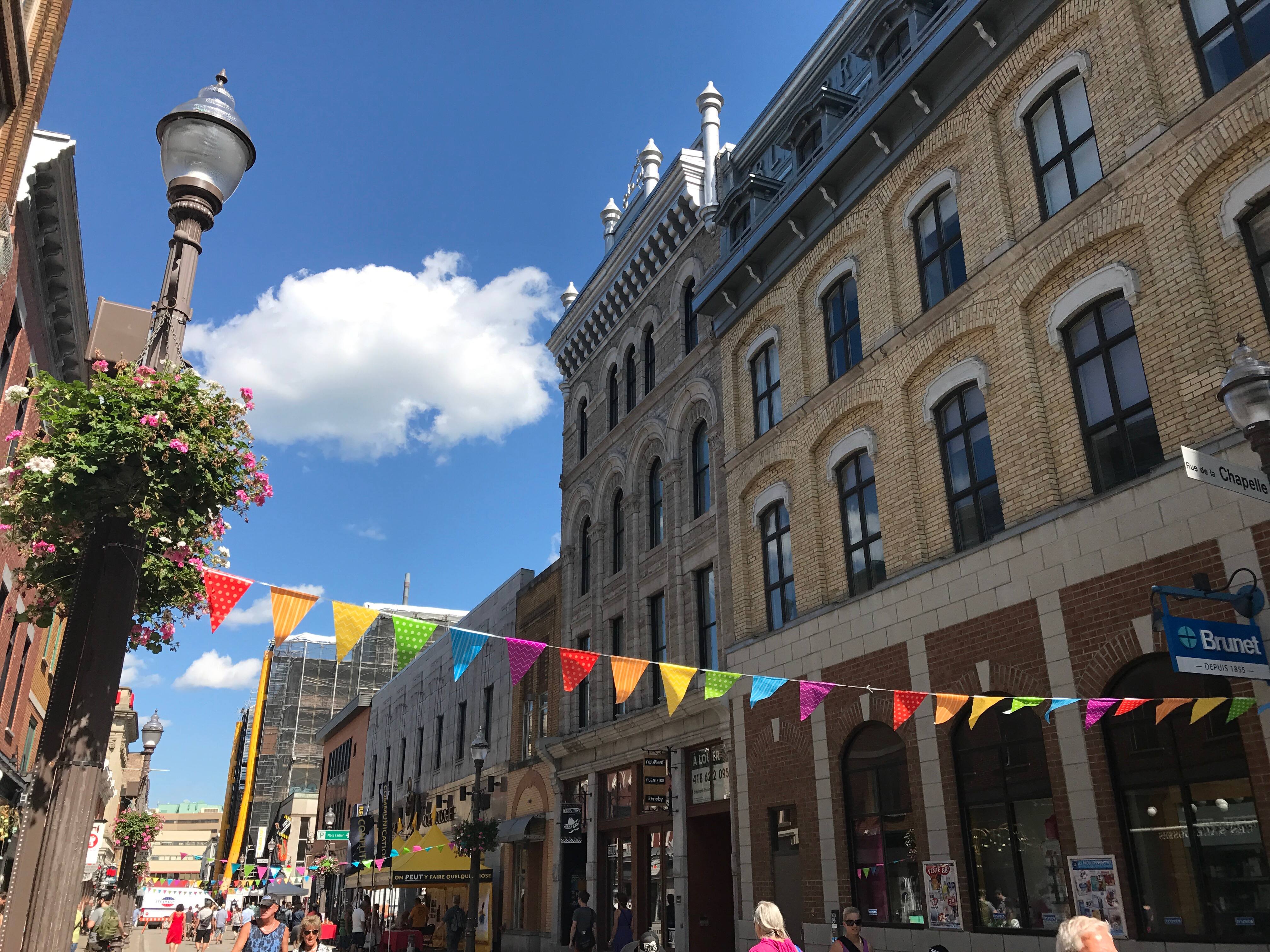 Quartiers centraux de Québec: Saint-Roch, dynamique et... hors norme! | JDQ