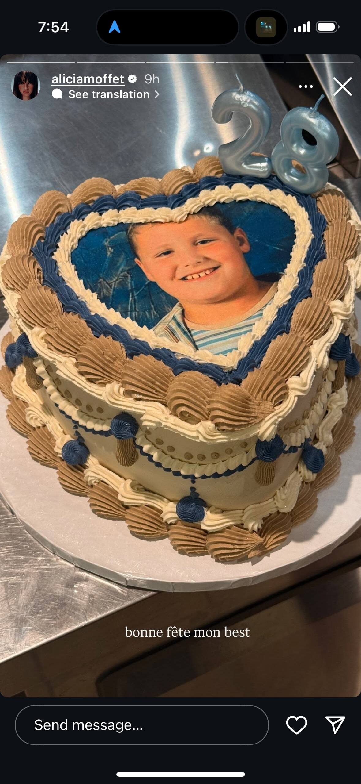 Après les fiançailles, une deuxième grande surprise pour Alicia Moffet ...