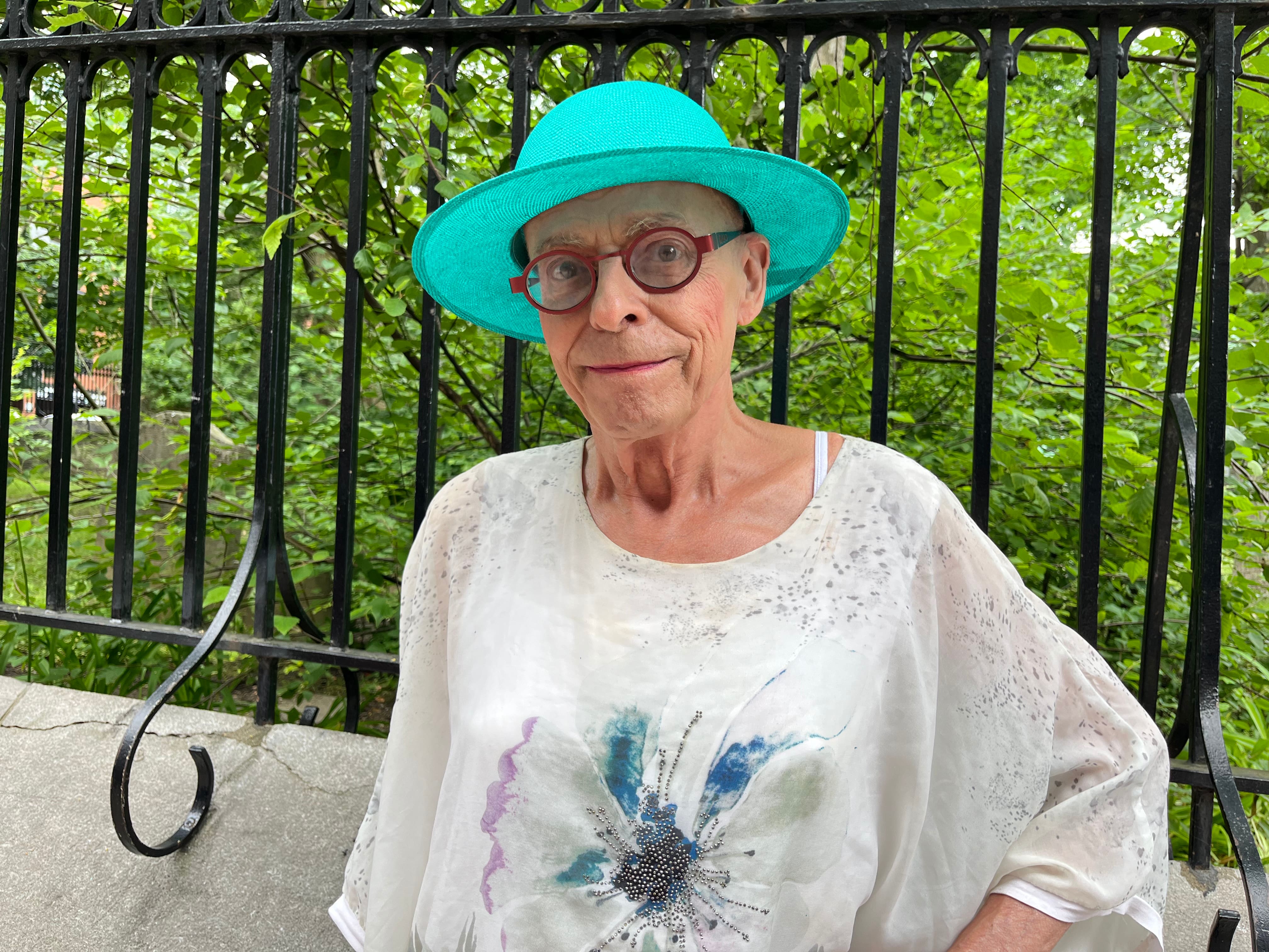 À 73 ans, elle transitionne et devient une femme: «Je me sens tellement ...