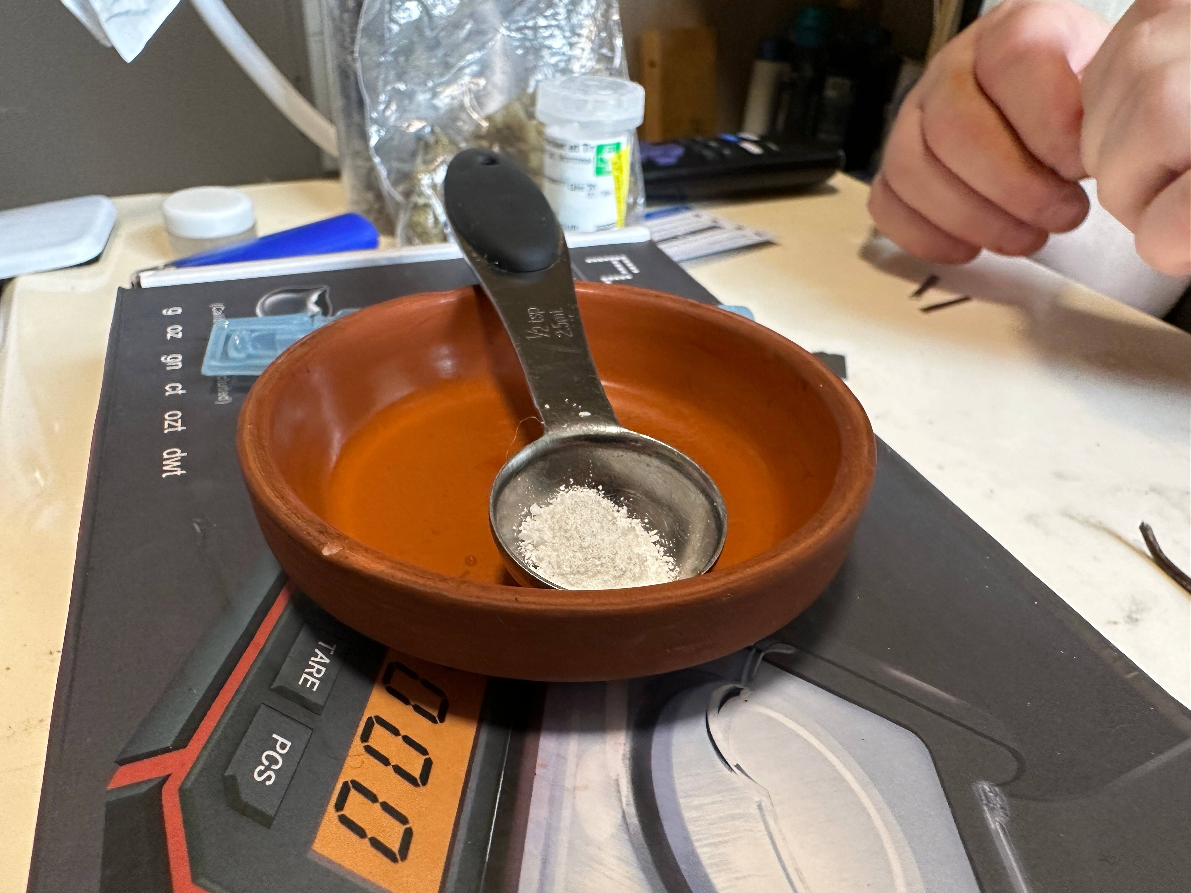 On a rencontré des usagers de crack pour mieux comprendre leur réalité ...
