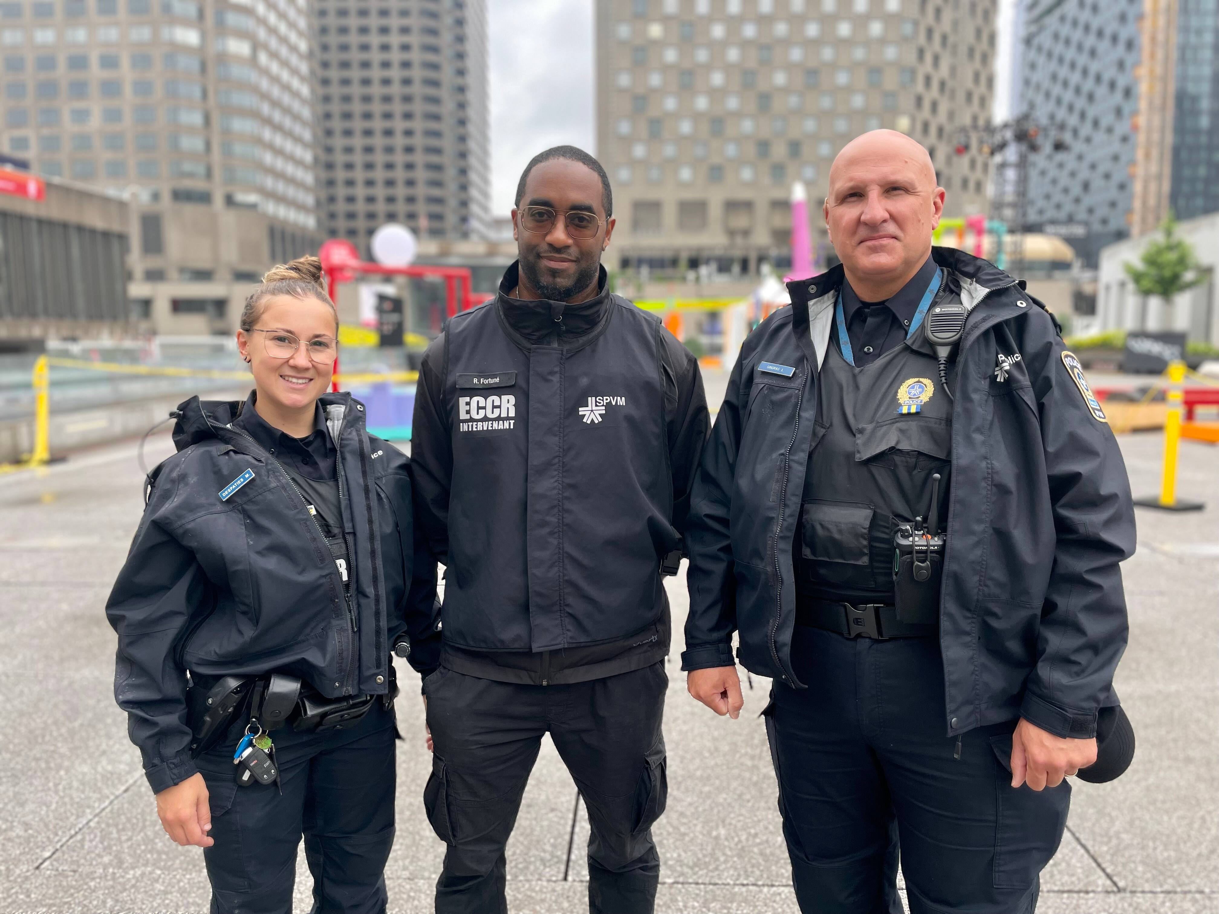En tournée au centre-ville avec le SPVM : «on veut tenter d’humaniser l ...