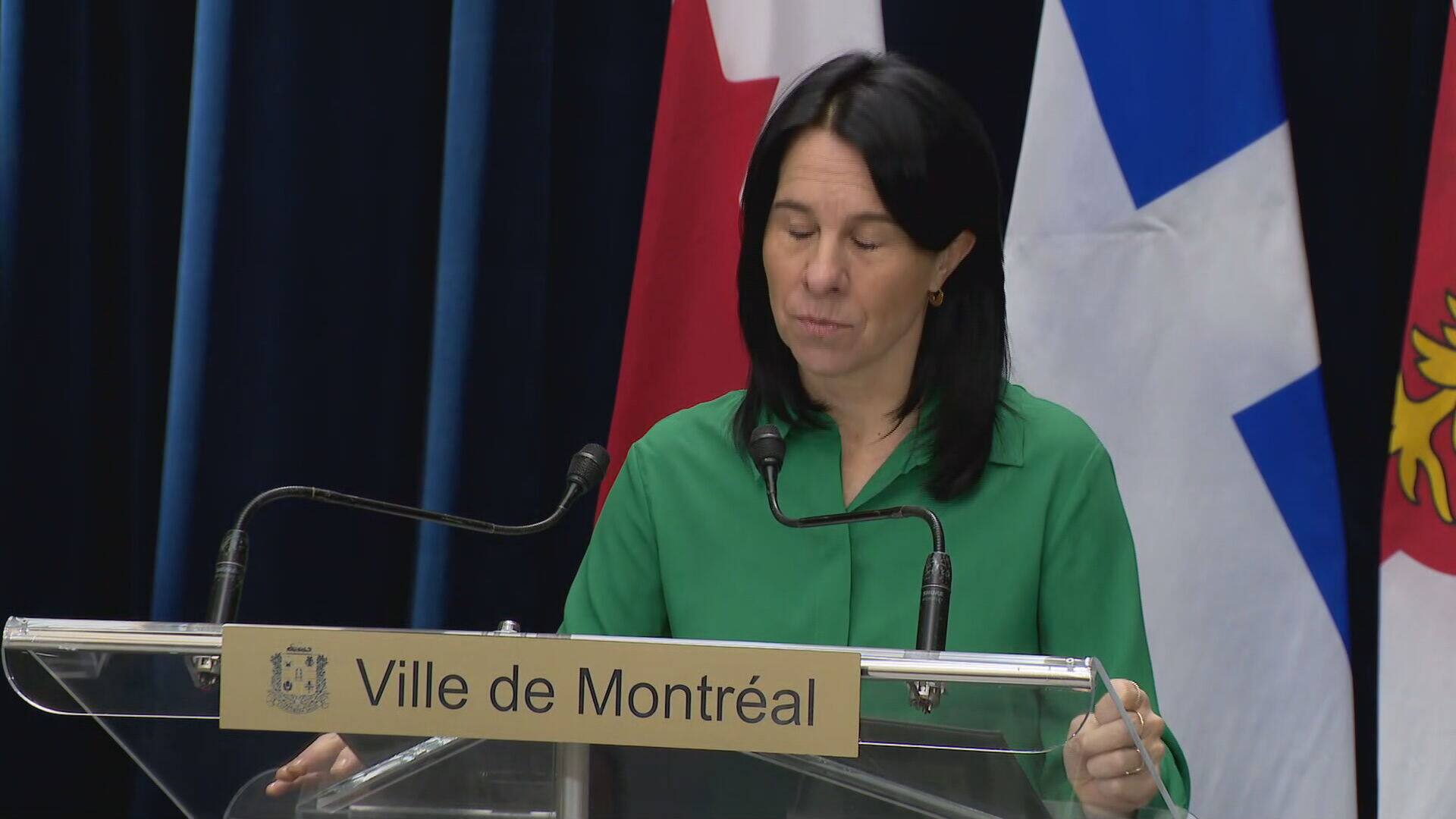 Valérie Plante s’effondre au sol lors d’un point de presse | 24 heures