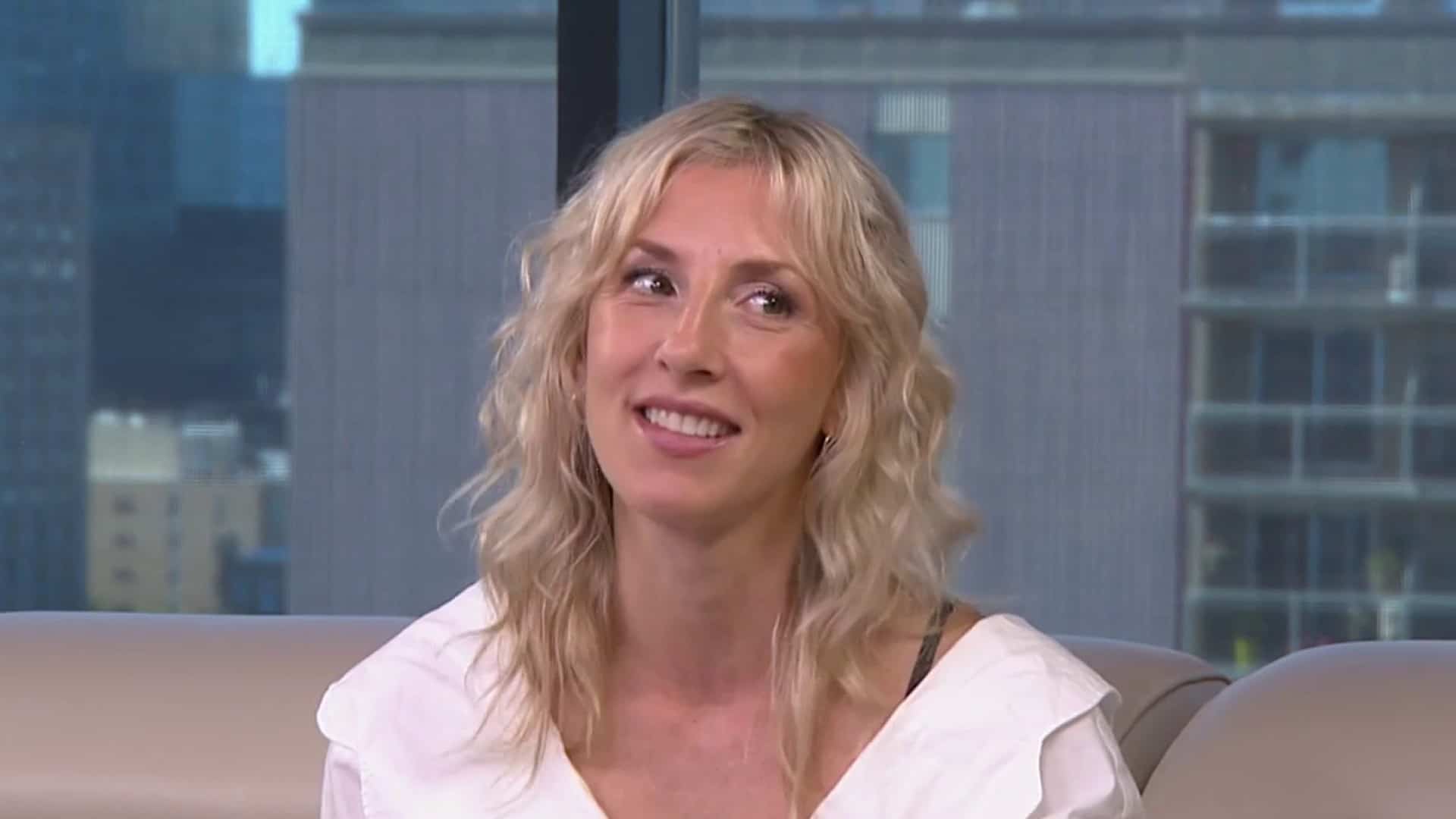 Ingrid St-Pierre nous présente une version spécial de son spectacle ...