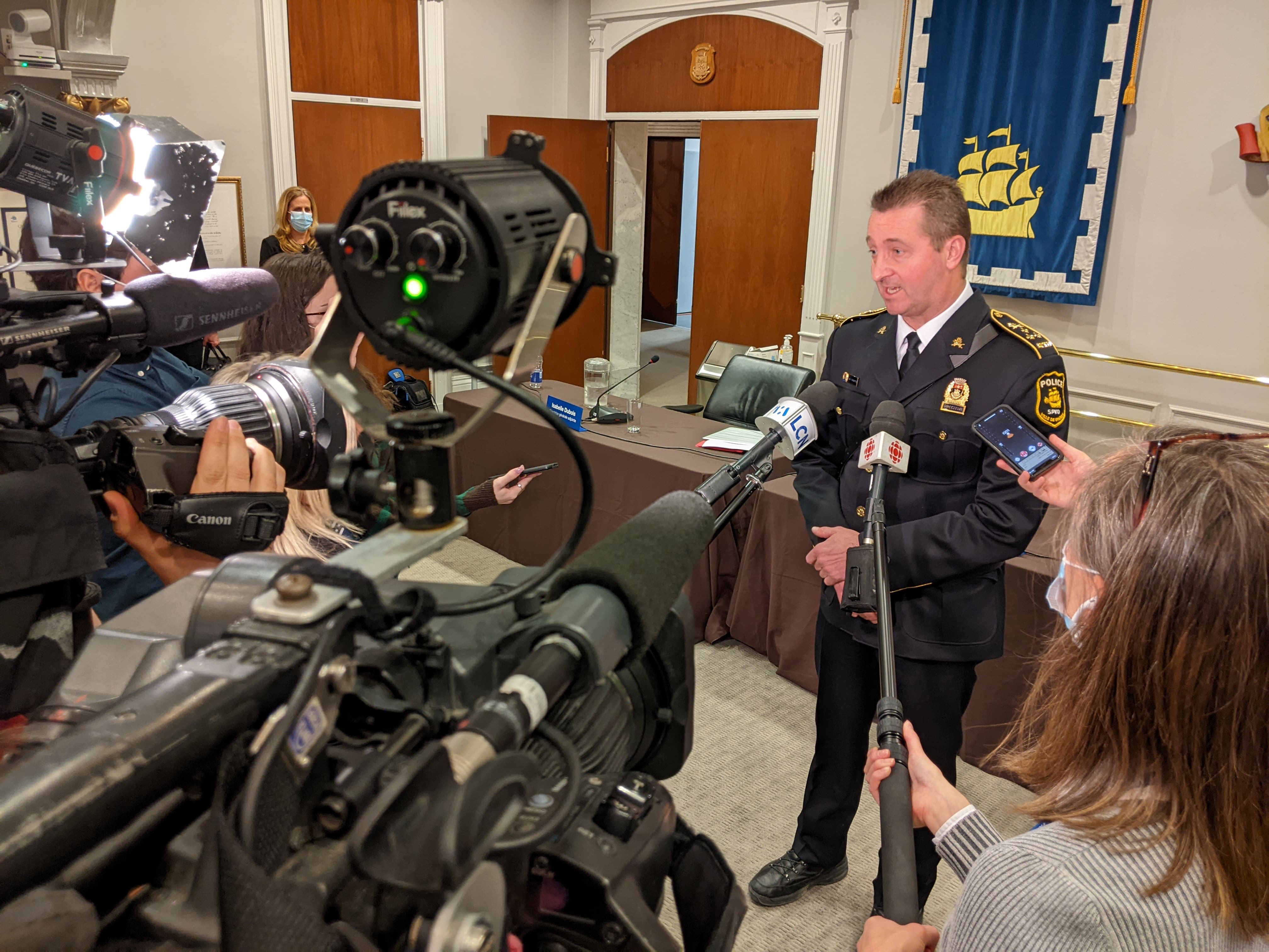 Arrestations musclées au SPVQ: des changements «significatifs» sous peu ...