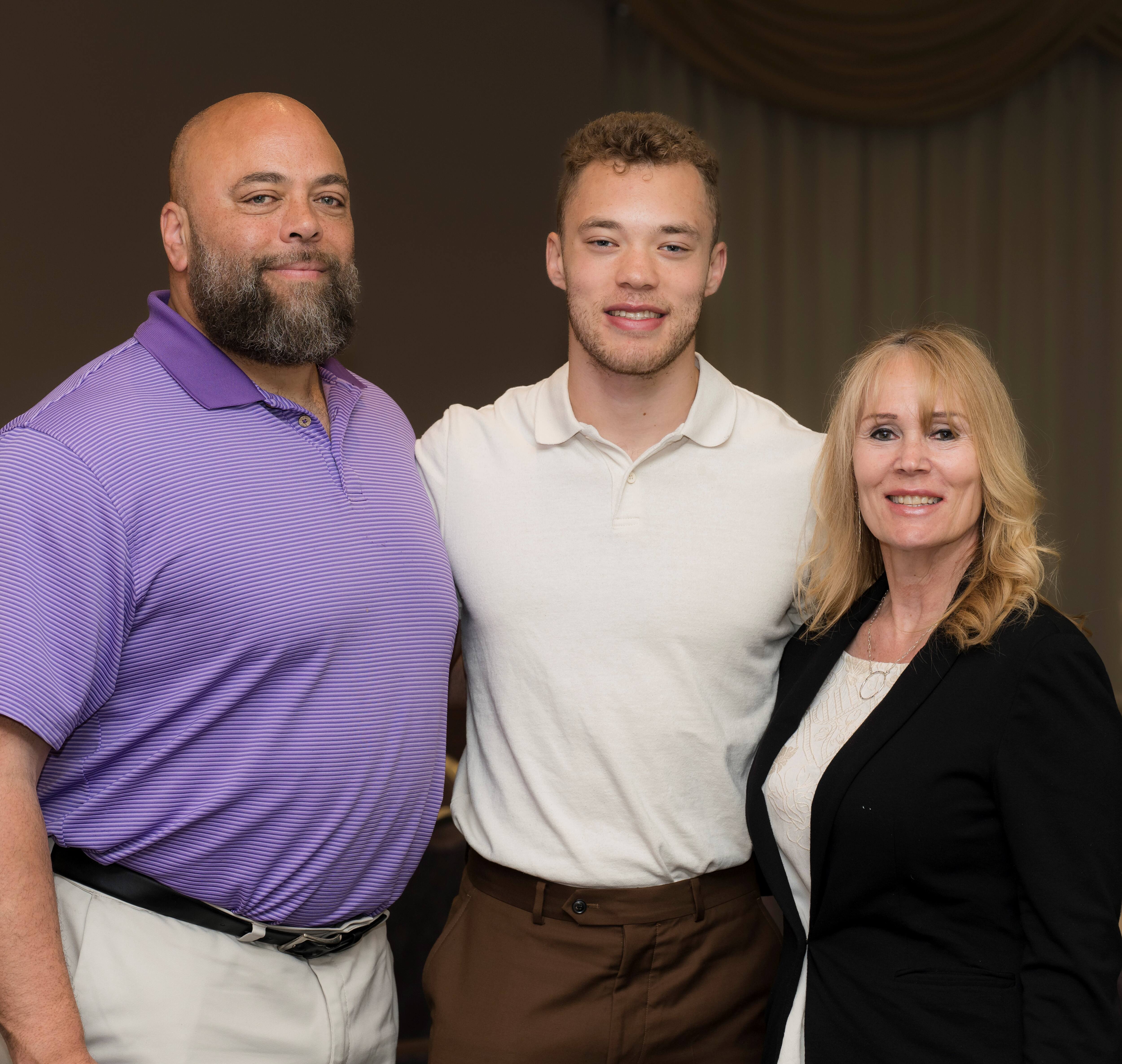 Jordan Harris: bon sur la glace, encore meilleur dans la vie | JDM