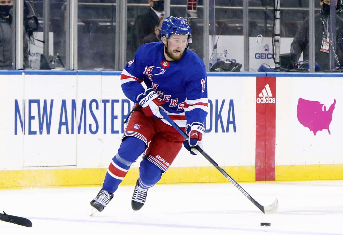 5 choses à savoir sur la nouvelle adjointe au DG des Canucks, Émilie ...