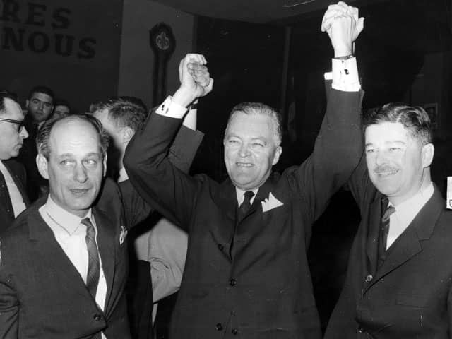 [EN IMAGES] La vie de René Lévesque en 8 temps forts | JDQ