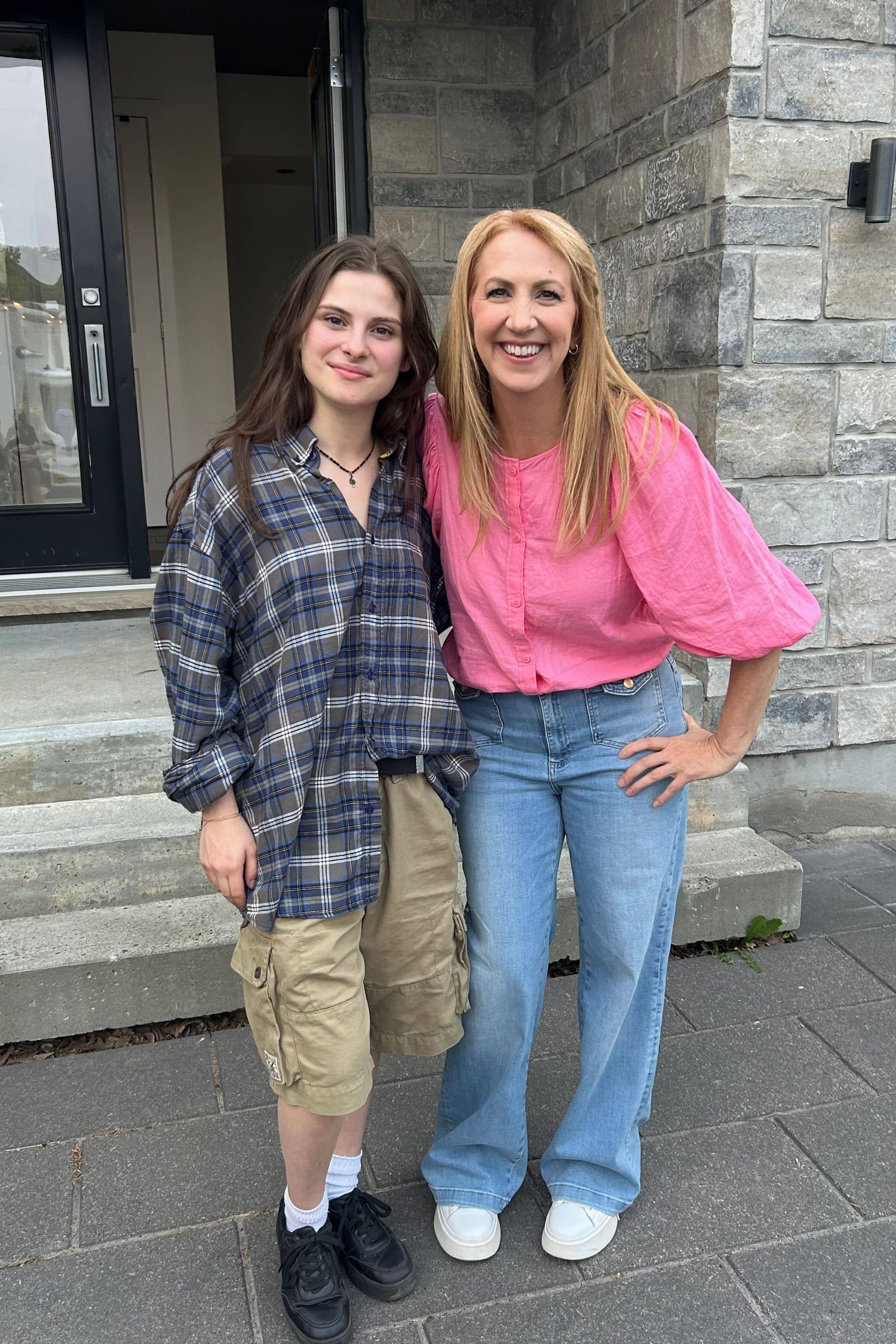 «Sucré Salé»: Mélanie Maynard surprend Mia Tinayre avec un cadeau ...