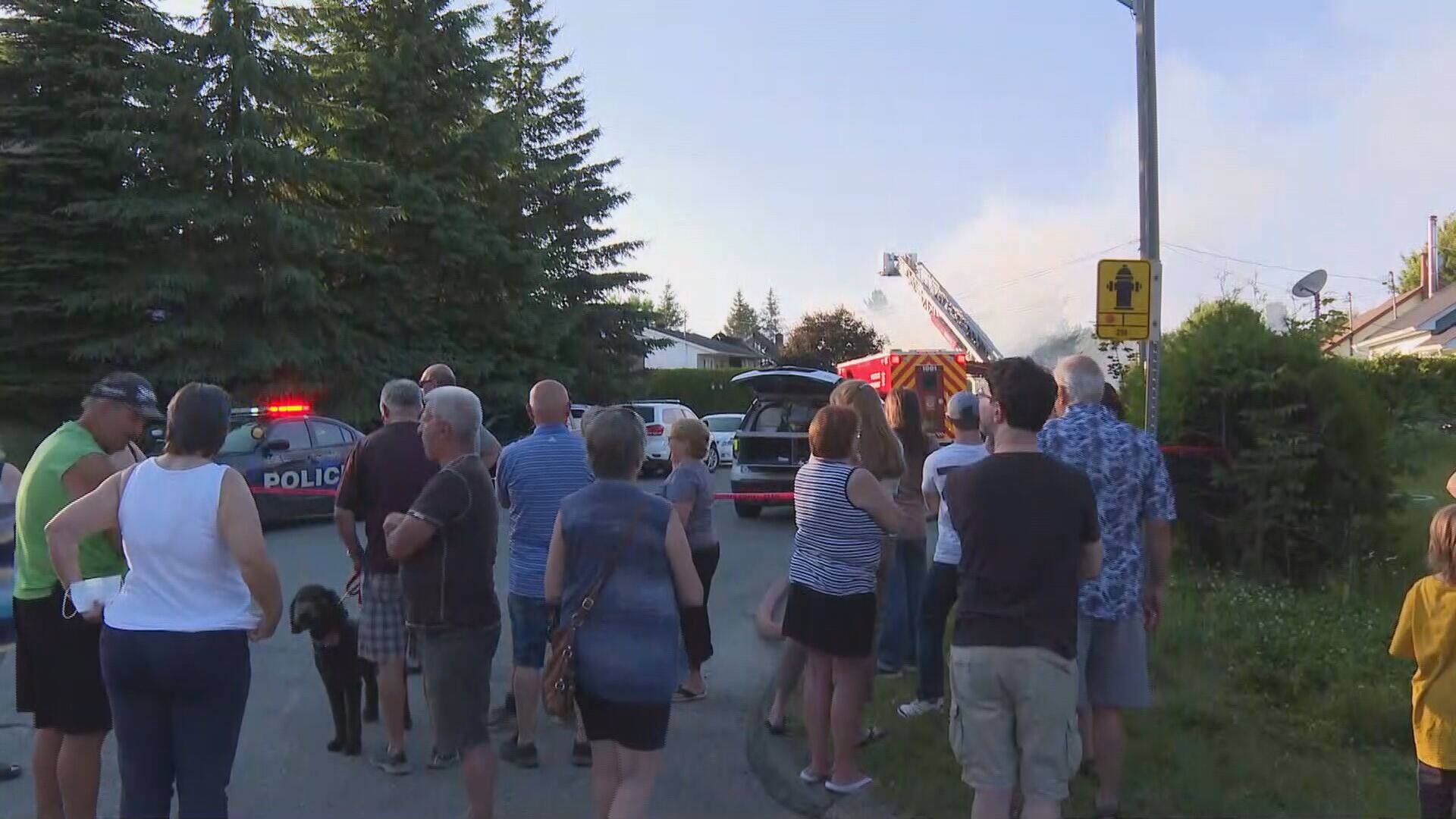 EN IMAGES | Résidences ravagées: important incendie à Magog | JDM