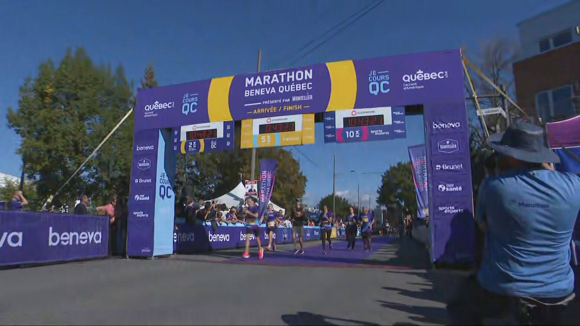 Marathon Beneva: des milliers de personnes courent dans les rues de ...