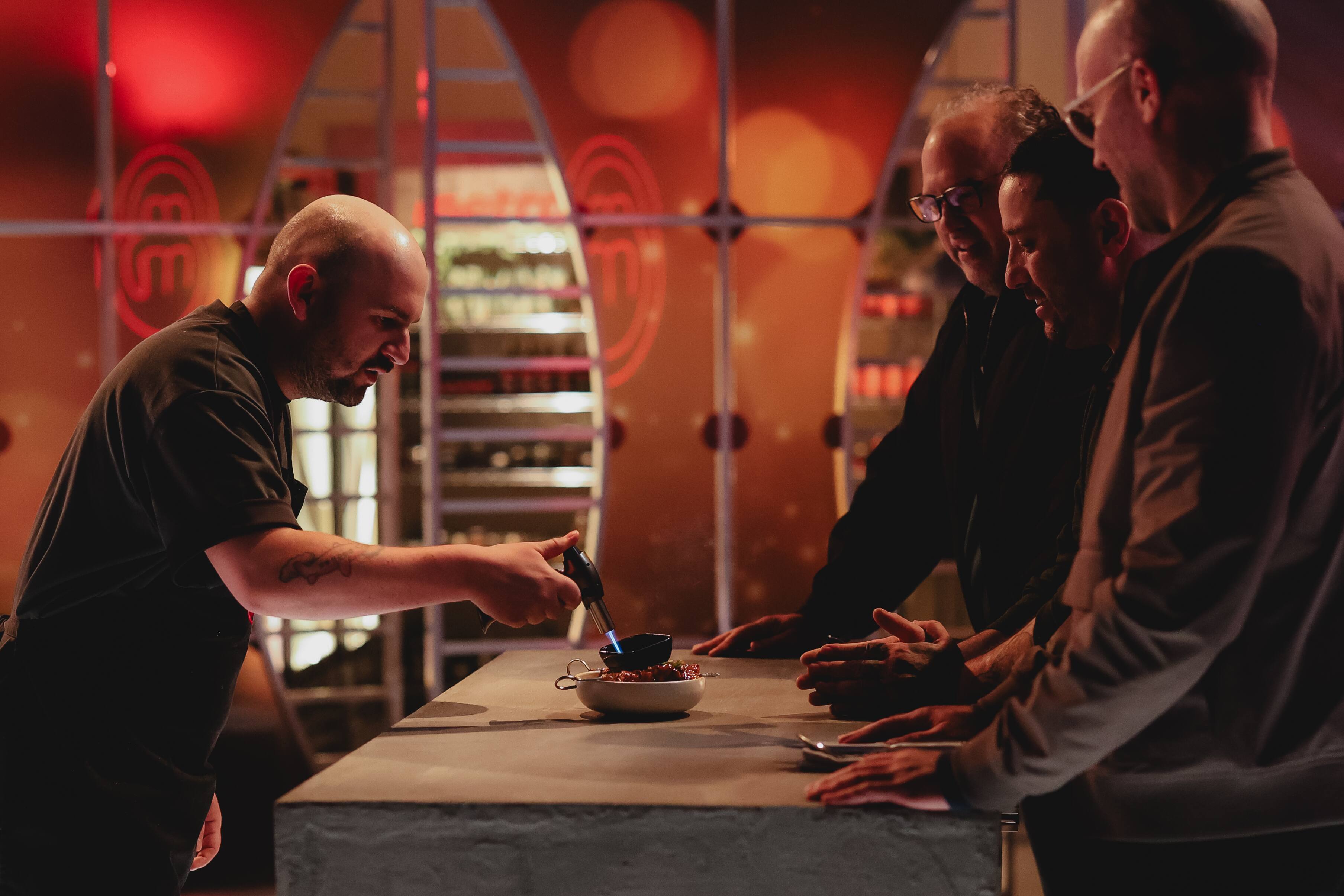 Absent de la soirée d’élimination, un candidat de «MasterChef Québec ...