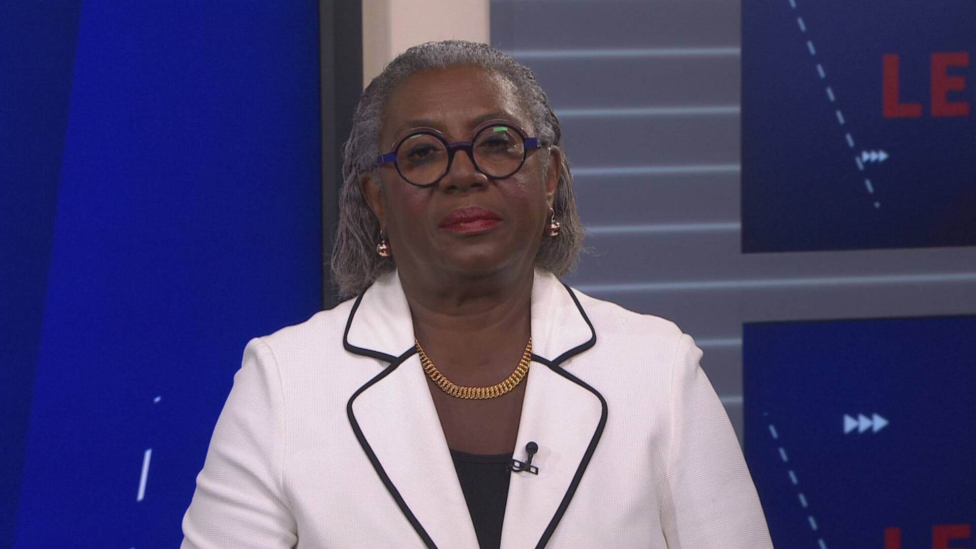 Robert Guy Scully quitte le journalisme | TVA Nouvelles