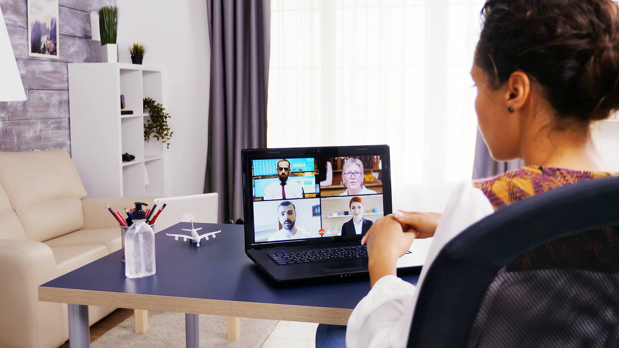 Reprise post-pandémique: le télétravail est là pour rester | JDQ