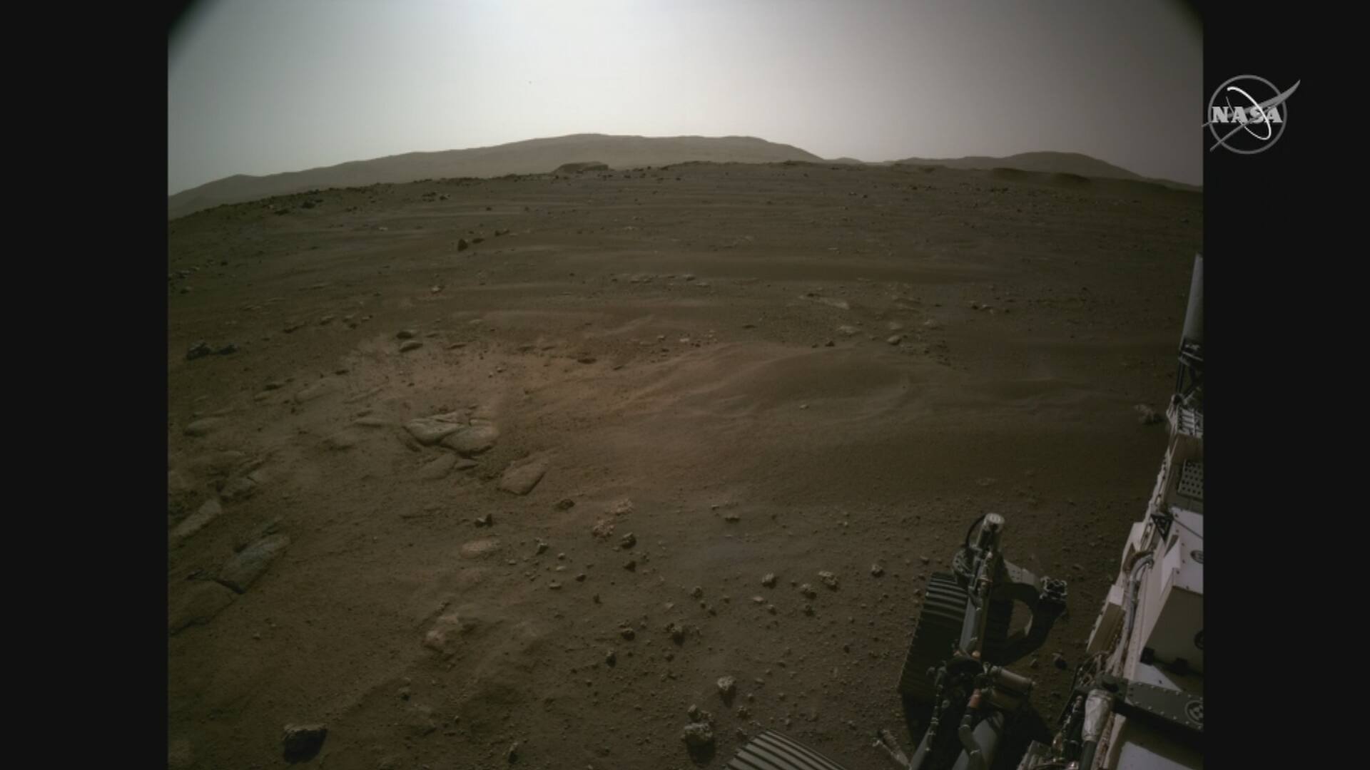 La NASA dévoile les toutes premières vidéos de l’amarsissage de ...