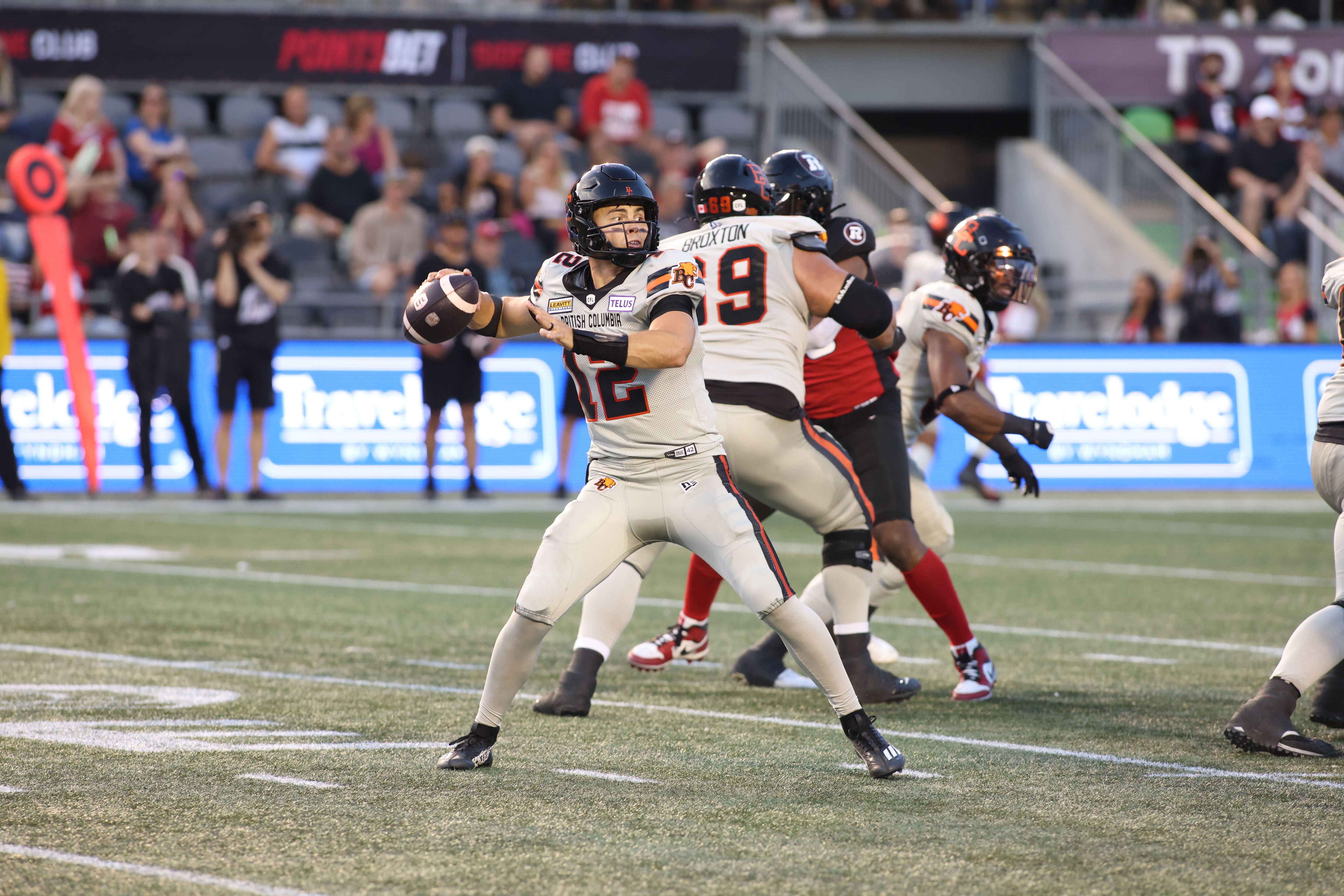 Nathan Rourke: un défi excitant pour les Alouettes | JDM | QUB info