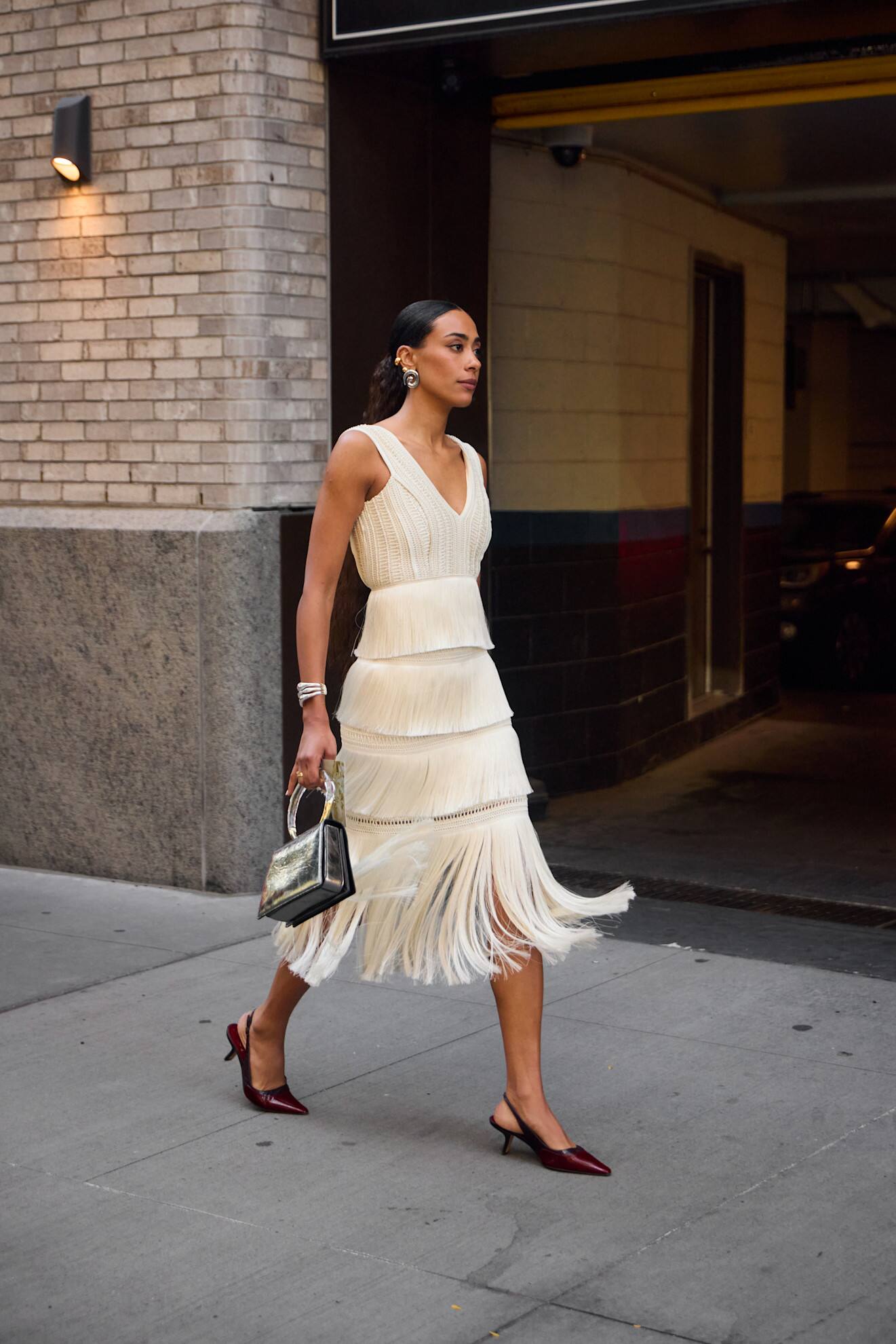 J'ai assez snobbé les franges, voici comment je vais les porter en 2025 ...