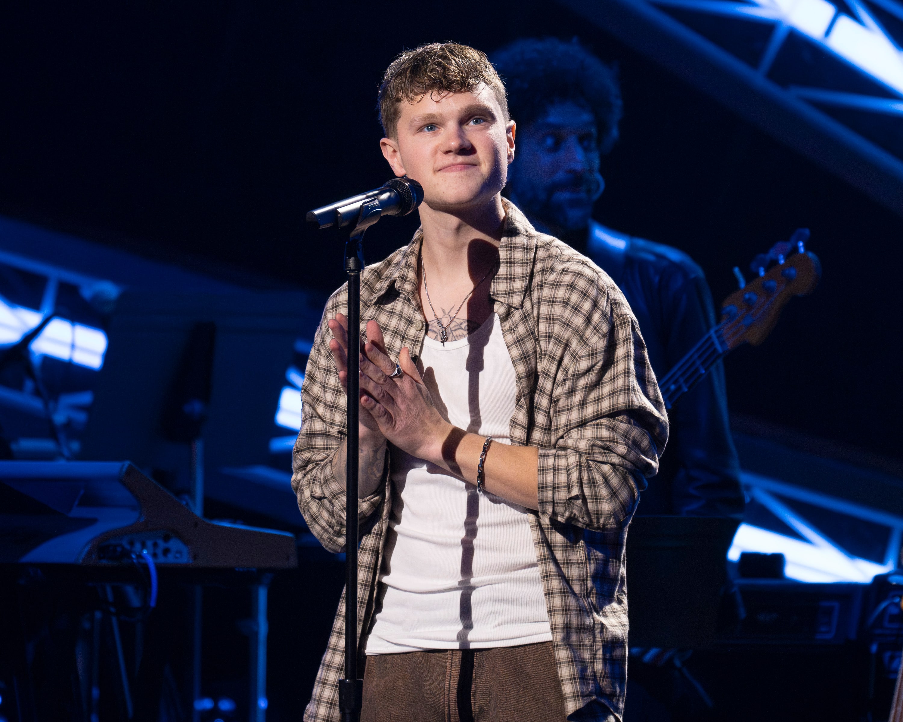 «Le vrai travail commence»: éliminé à «American Idol», Olivier Bergeron ...