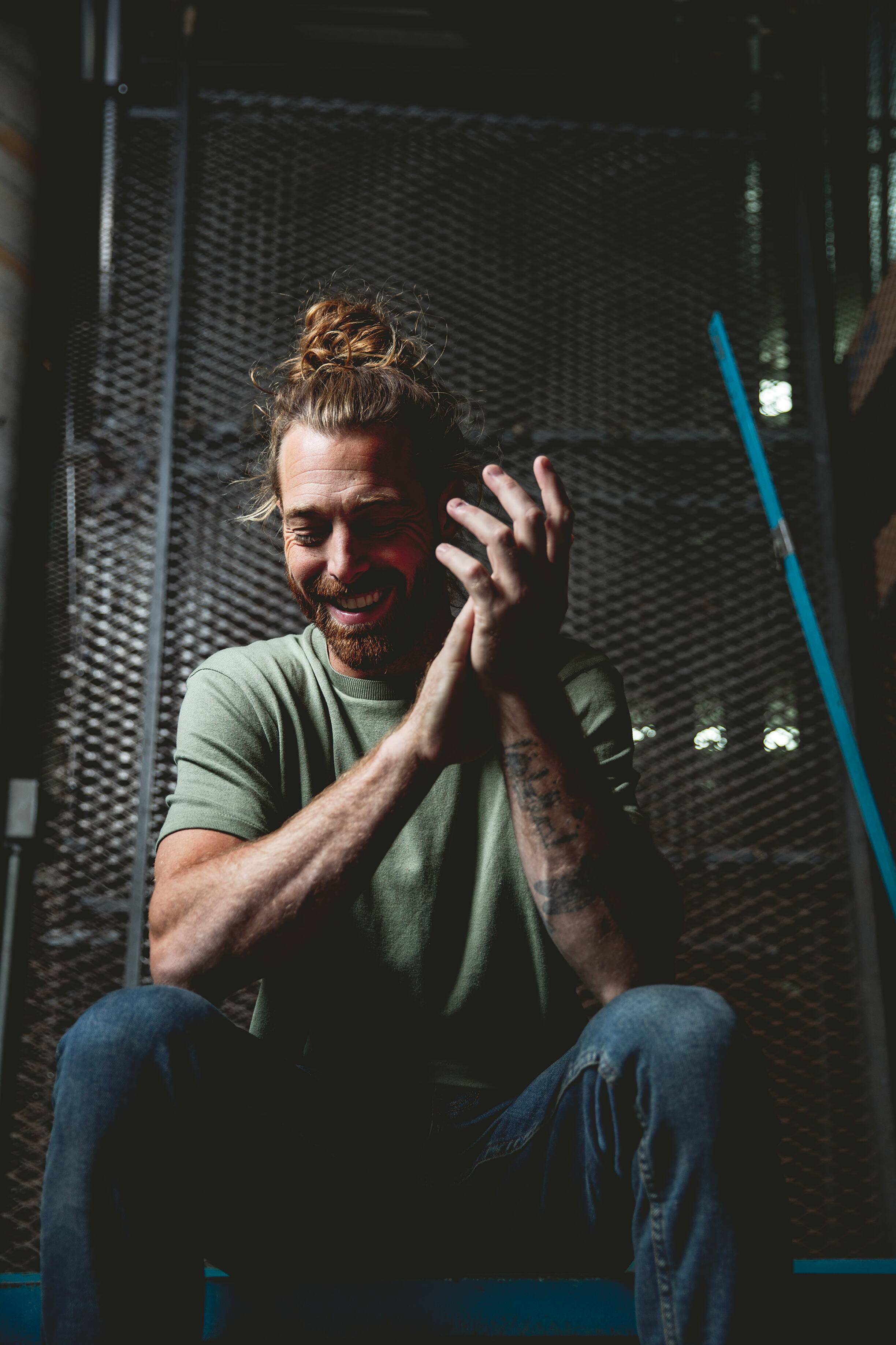 Jonathan Roy et son amoureuse envisagent adopter bientôt | 7 Jours