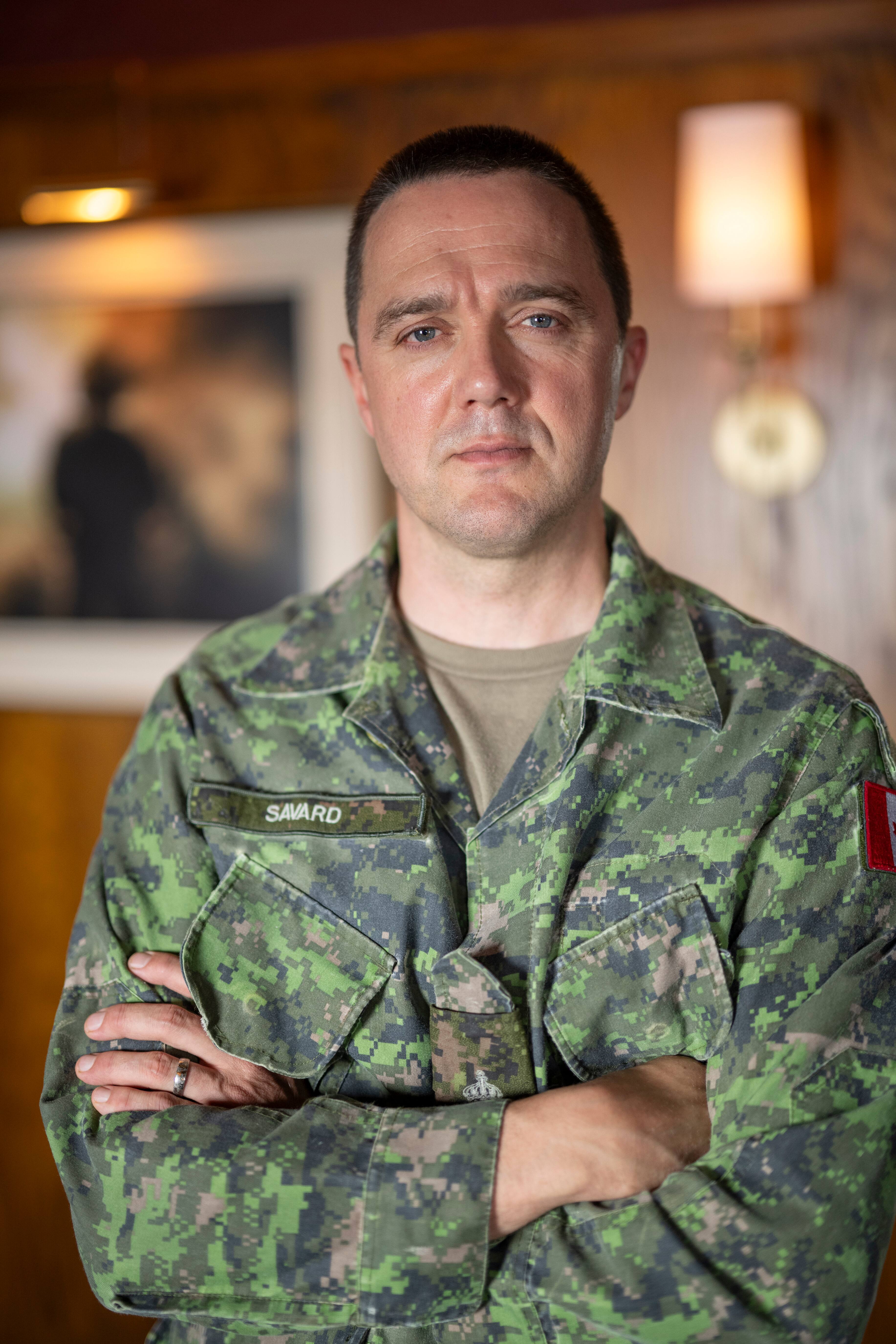 Louis-Philippe Savard face à de lourdes menaces dans «Les Armes»: Les confidences de Vincent ...