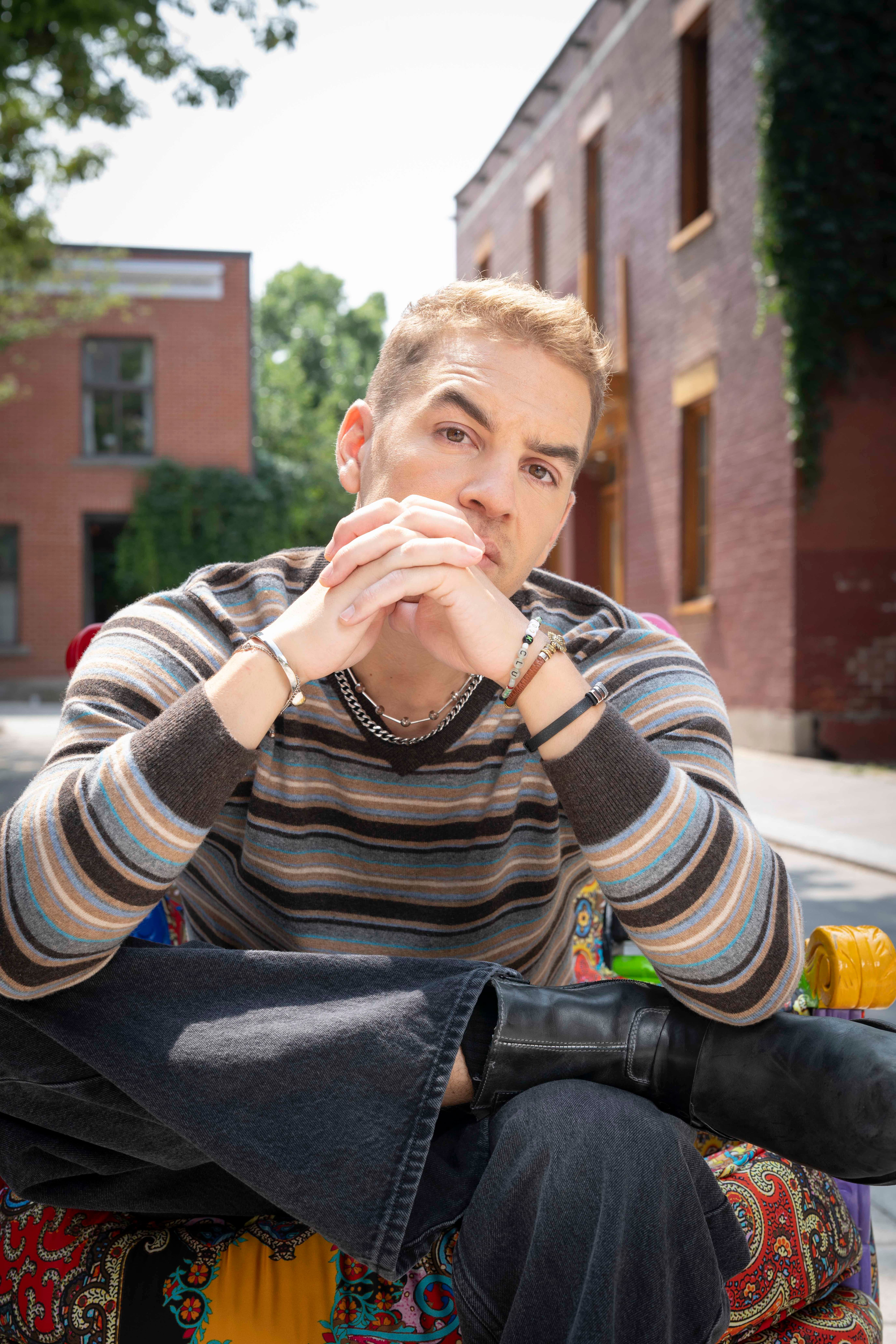 Antoine Pilon a retrouvé l'amour | 7 Jours