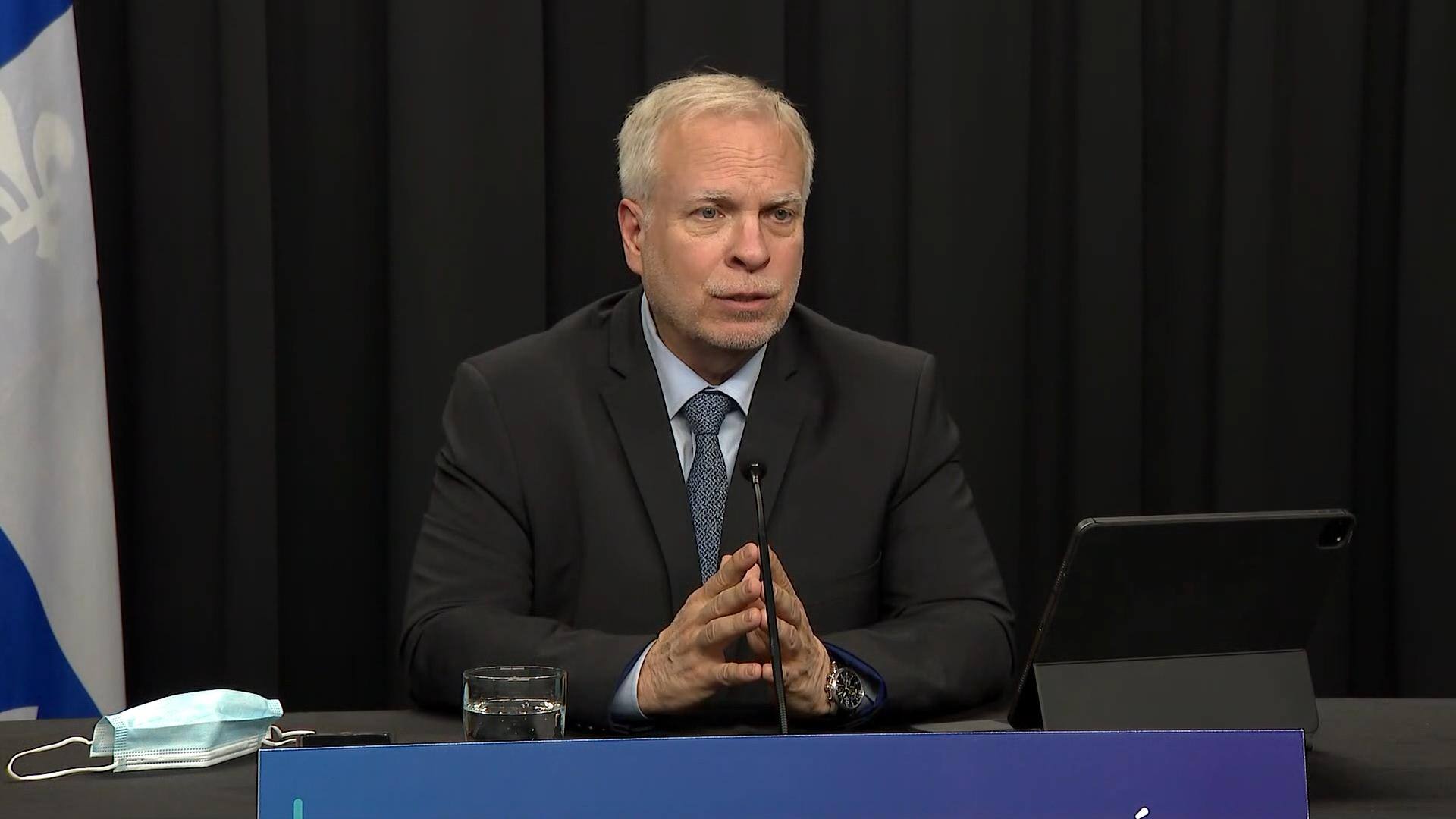 Vous êtes malades, vous avez des symptômes, pas de fêtes de famille ...