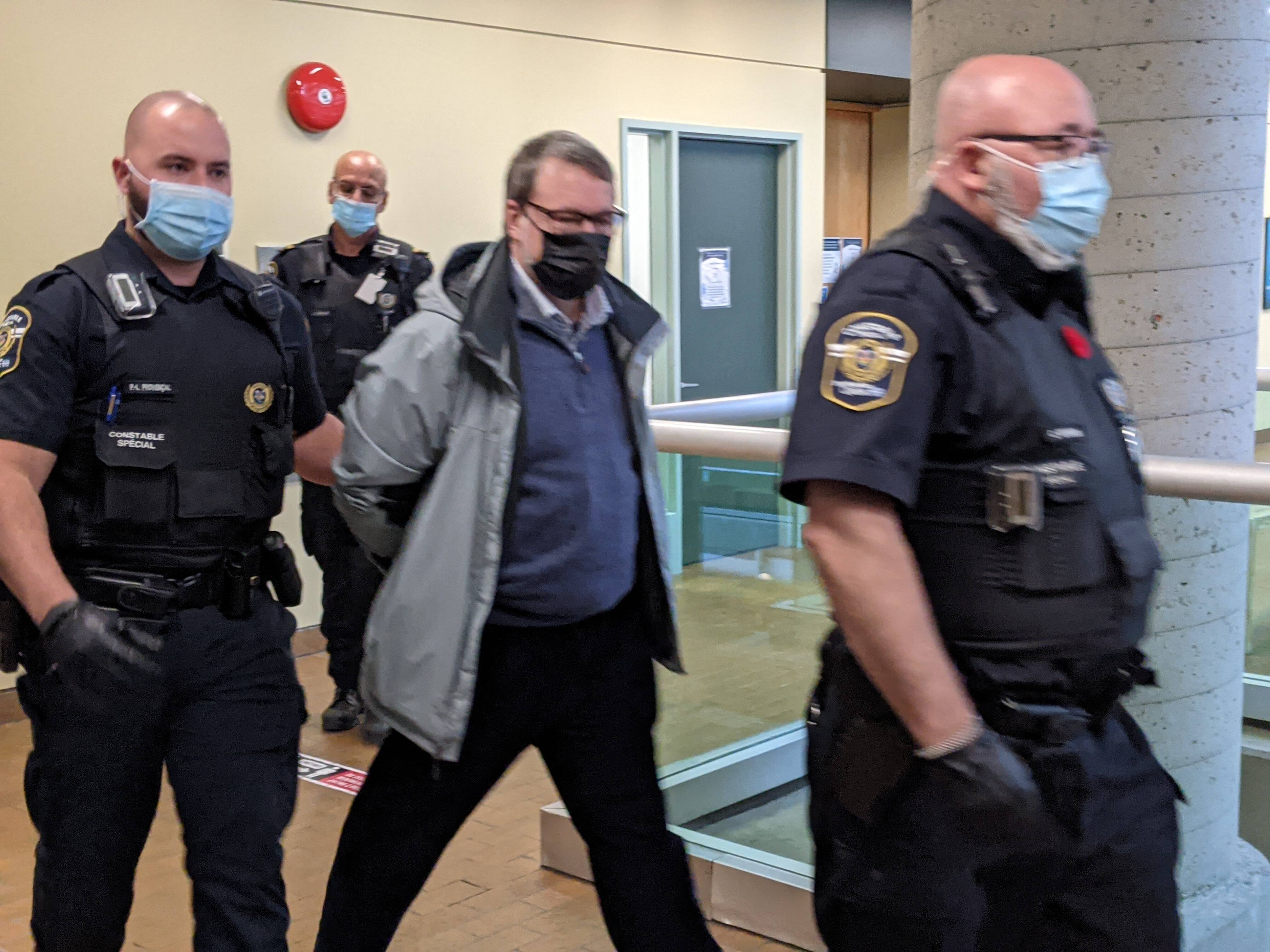 Michel Venne devra purger sa peine de 6 mois | TVA Nouvelles