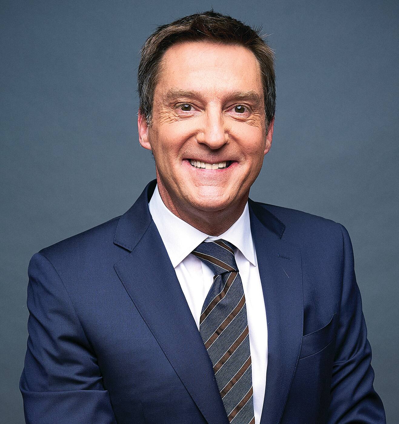 Patrice Roy a dû subir une intervention | 7 Jours