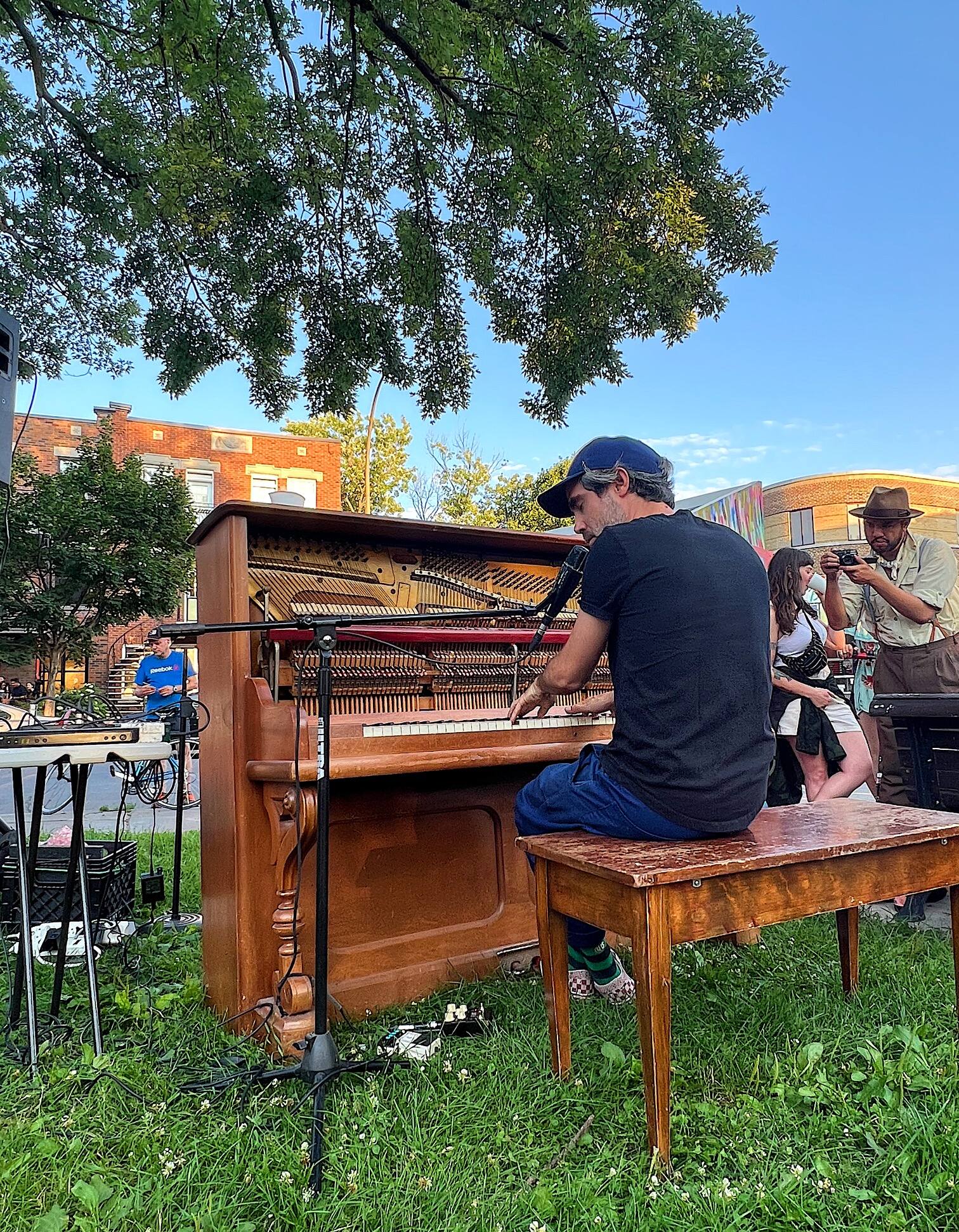 [VIDÉO] Regardez des extraits du concert gratuit de Patrick Watson au ...