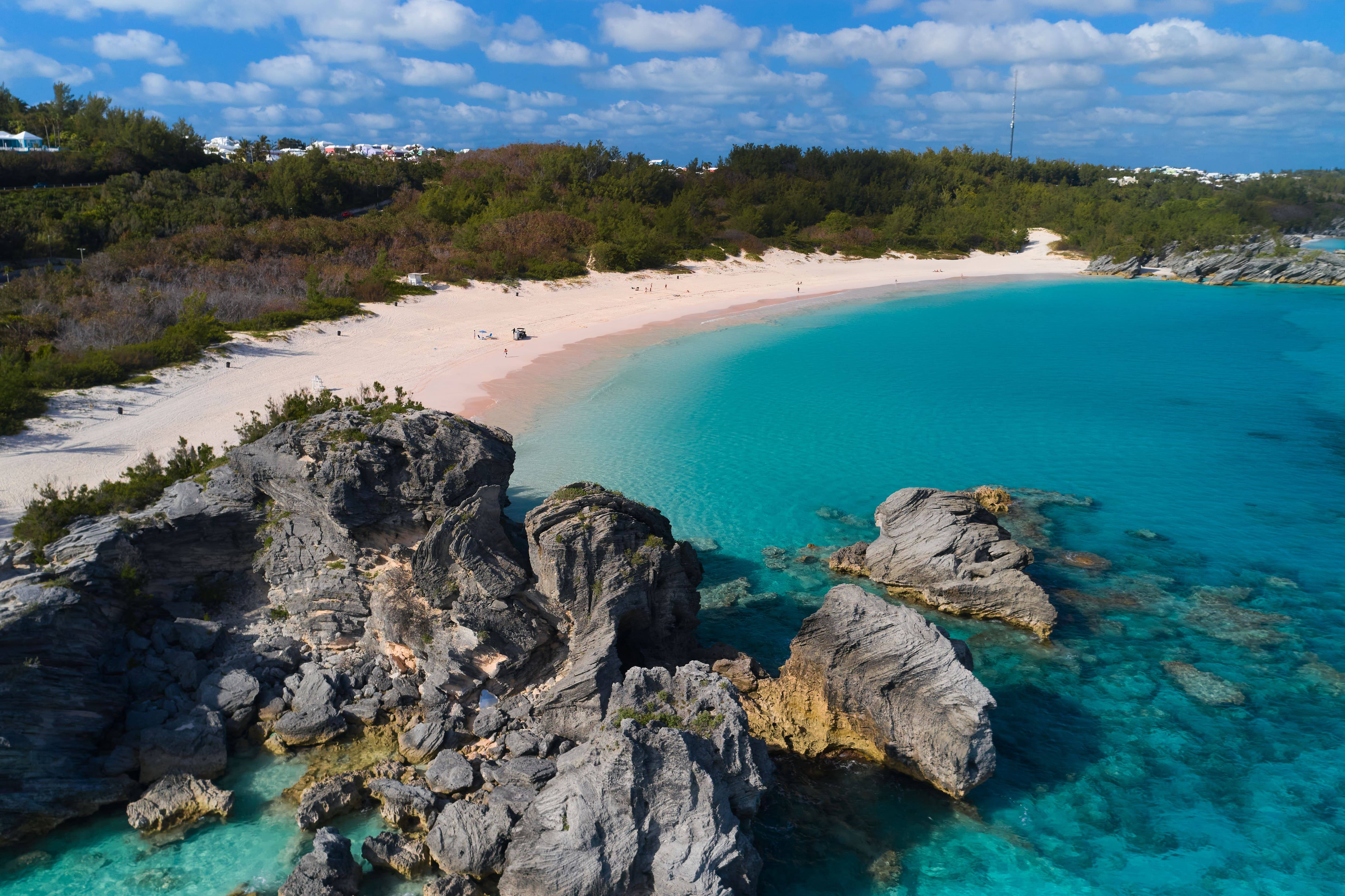 Les Bermudes: eaux turquoise et plages de sable rose à 2 heures 30 de ...