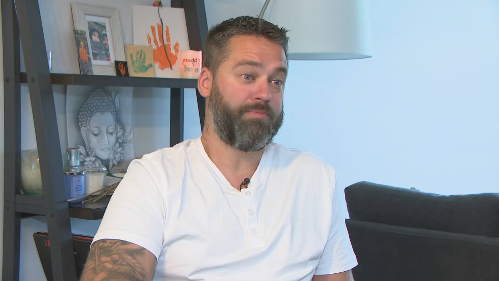 Le père d'une victime dénonce le manque d'aide psychologique | TVA ...