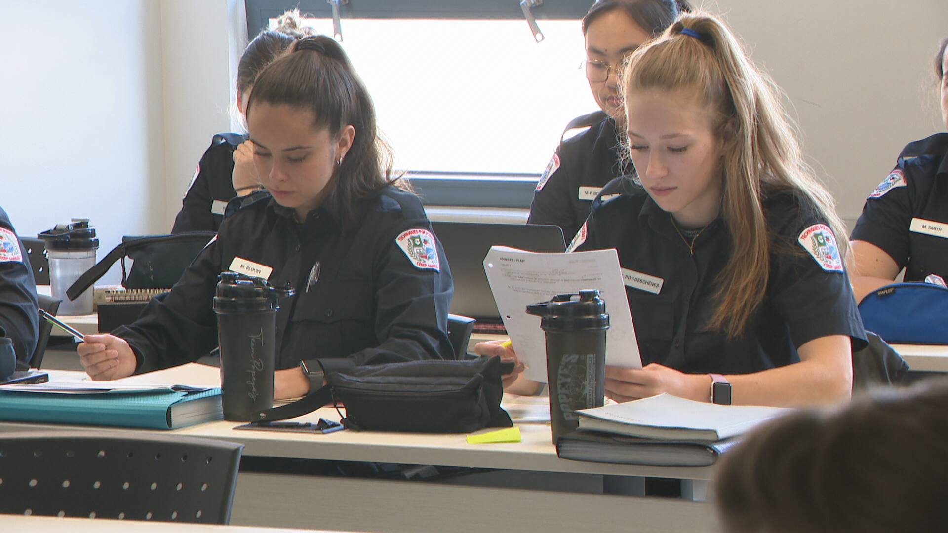 Techniques policières : de plus en plus de femmes inscrites | TVA Nouvelles
