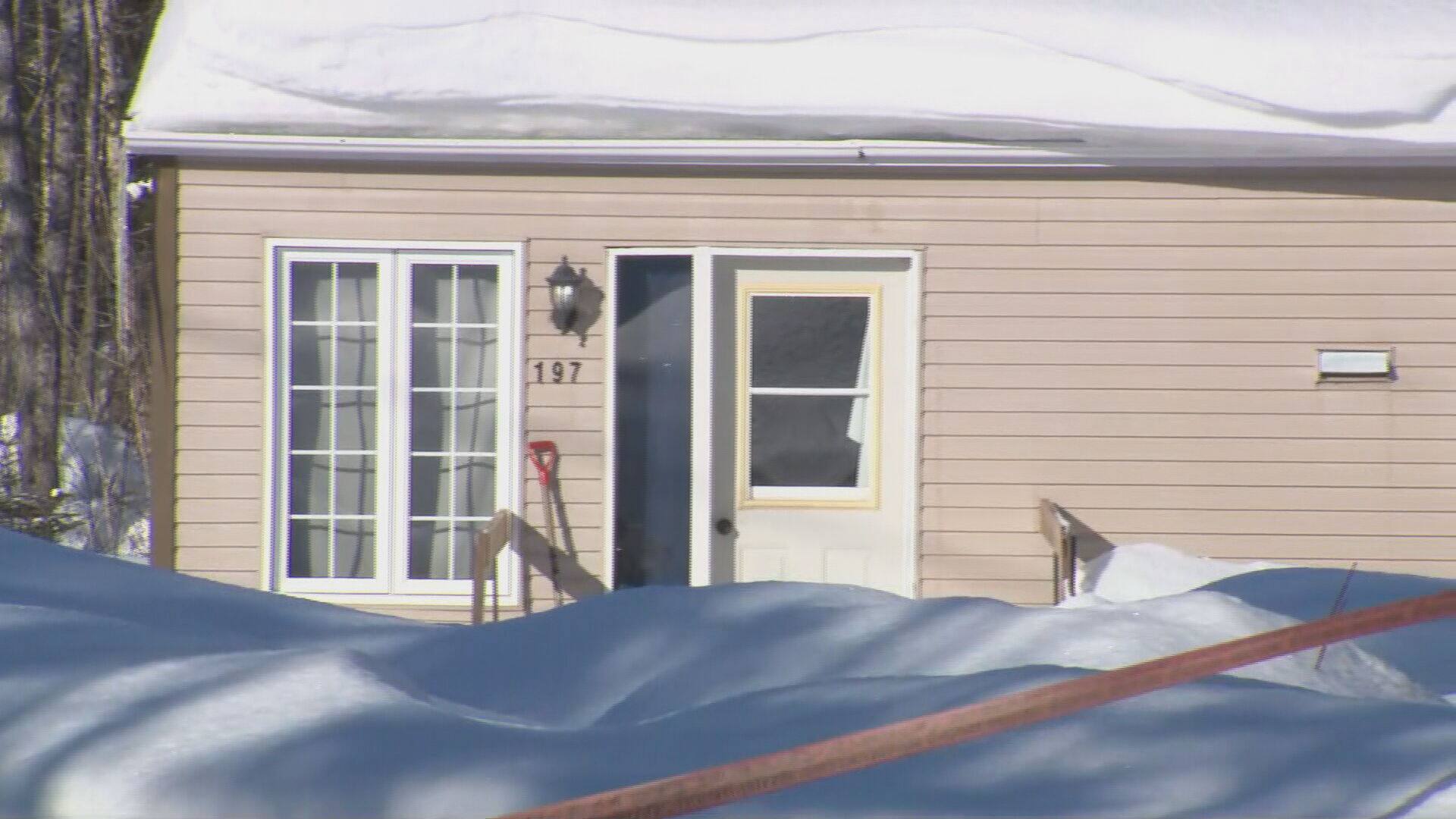 Violente introduction par effraction à Rimouski | TVA Nouvelles