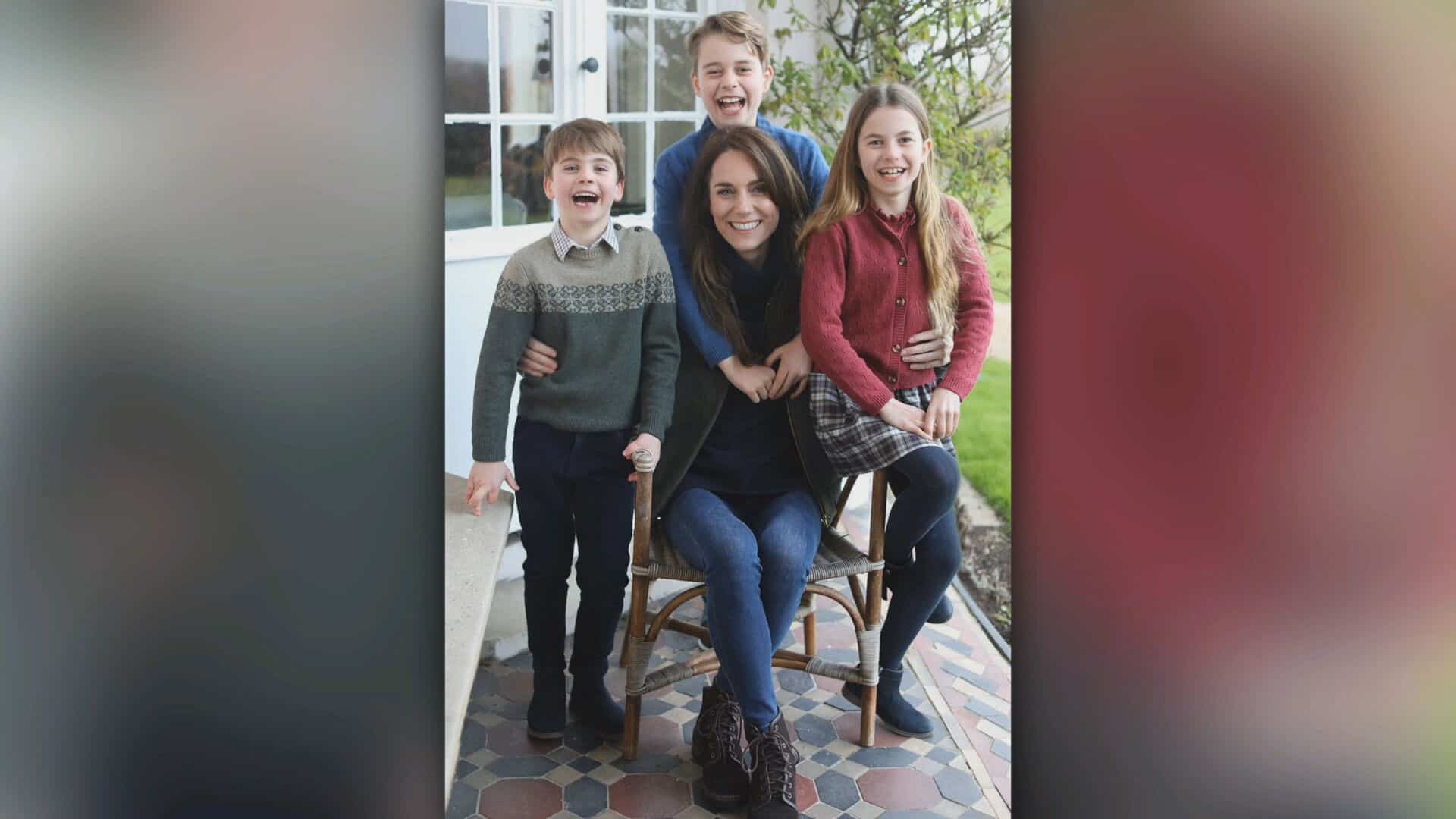 La nouvelle photo officielle de la princesse Kate manipulée | JDM