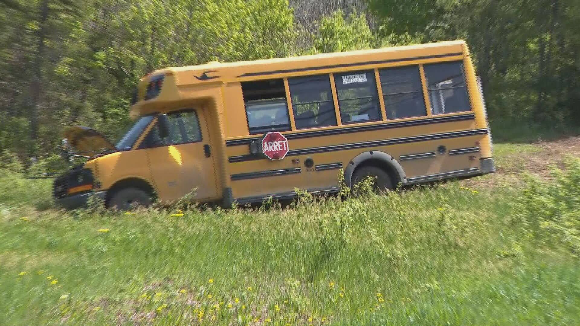 Accident d’autobus scolaire: plusieurs enfants blessés; certains ...