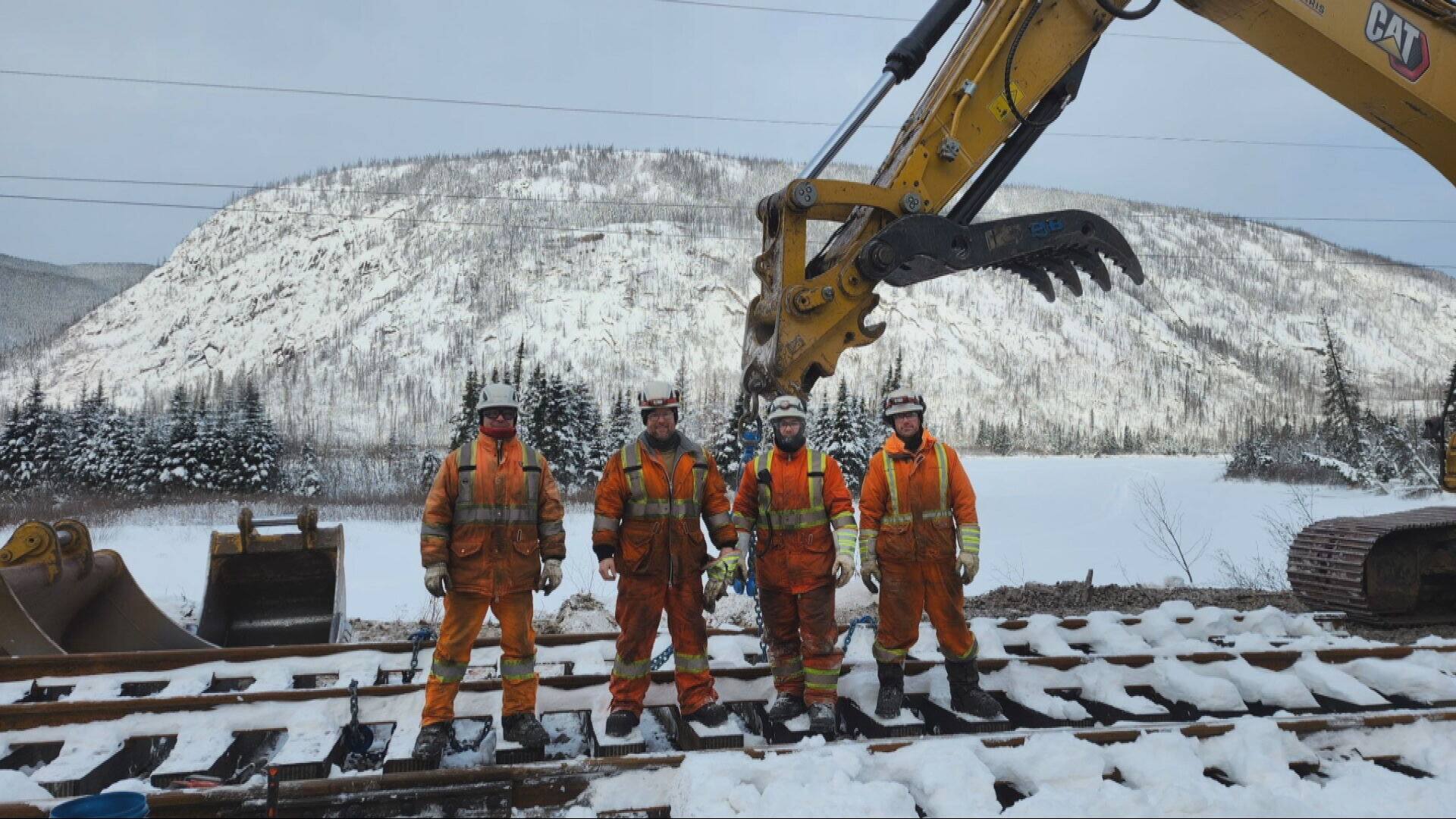 Déraillement de train à Sept-Îles: le transport jusqu’à Schefferville ...