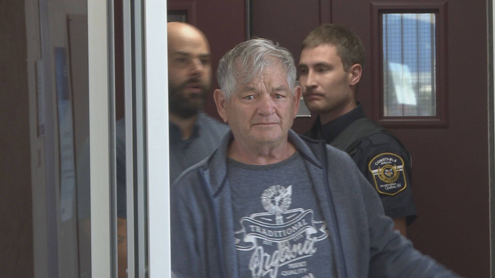 Un présumé pédophile comparait pour crimes sexuels à Sept-Îles | TVA ...