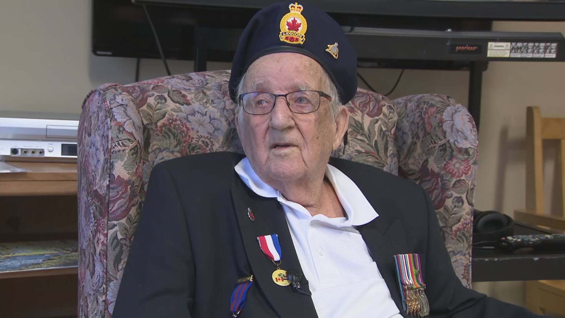 Un vétéran québécois de la Deuxième Guerre mondiale devient centenaire ...