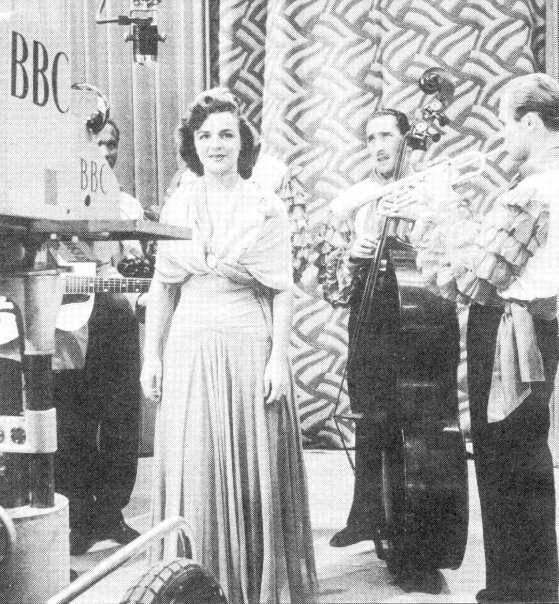 [EN IMAGES] 100e anniversaire de naissance: retour sur le destin ...