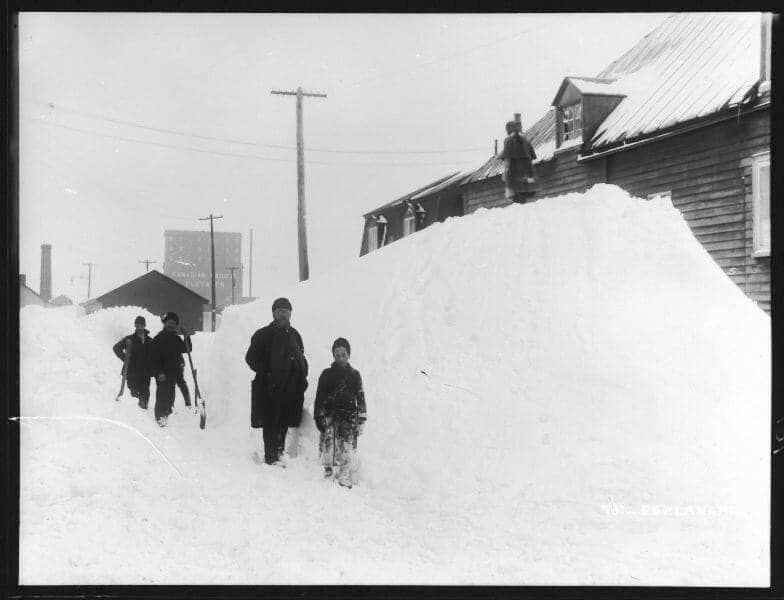 [EN IMAGES] Quand les éléments se déchaînent: l’hiver québécois en ...