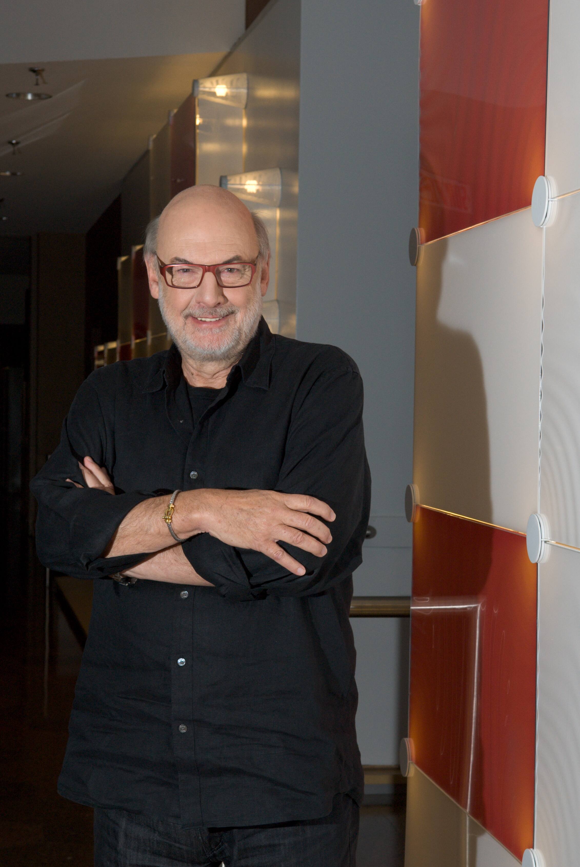 René Homier-Roy, figure des médias québécois, est décédé à 85 ans | 7 Jours