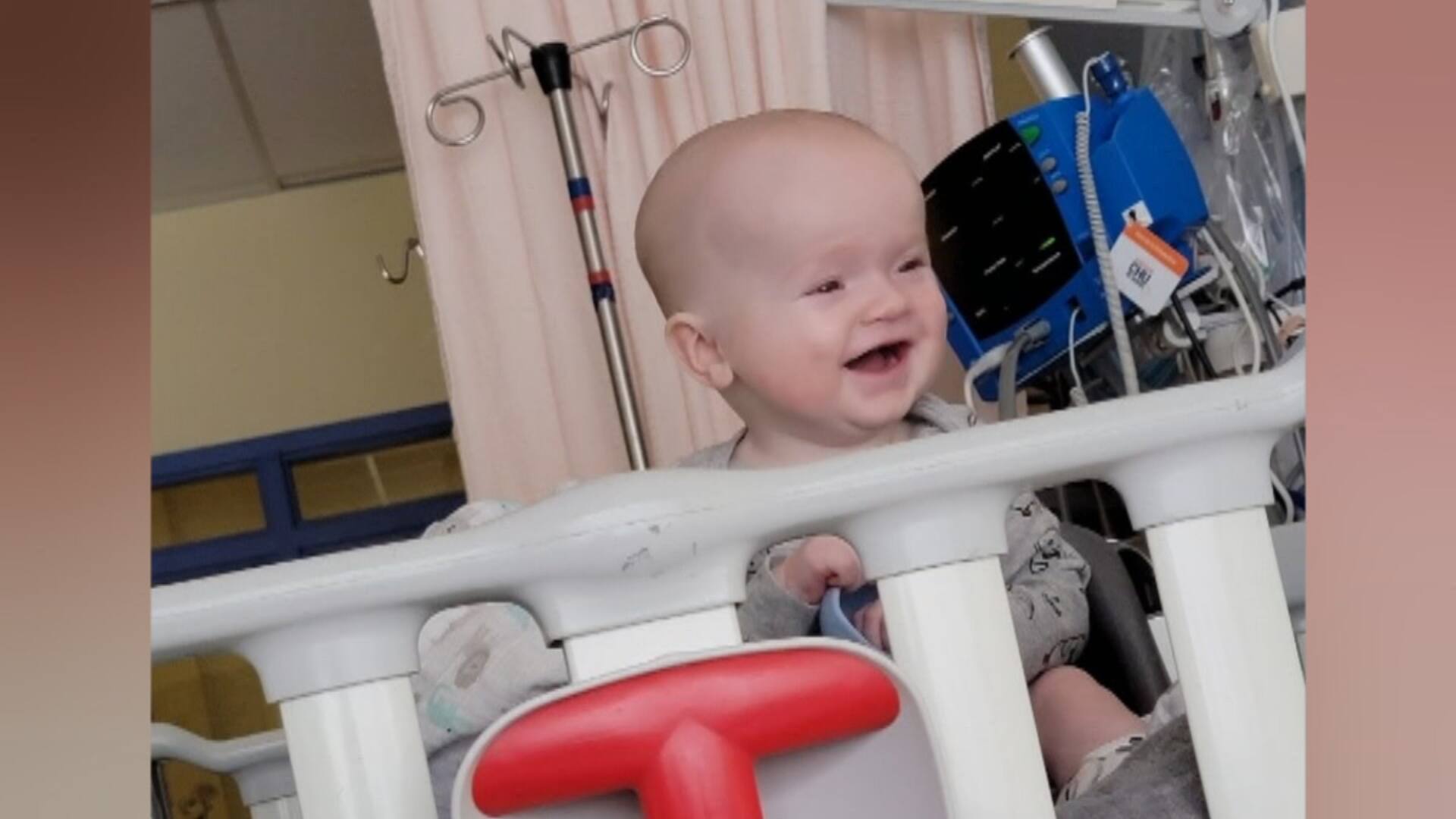 Déjà huit opérations pour un bambin de cinq mois du Saguenay | TVA ...