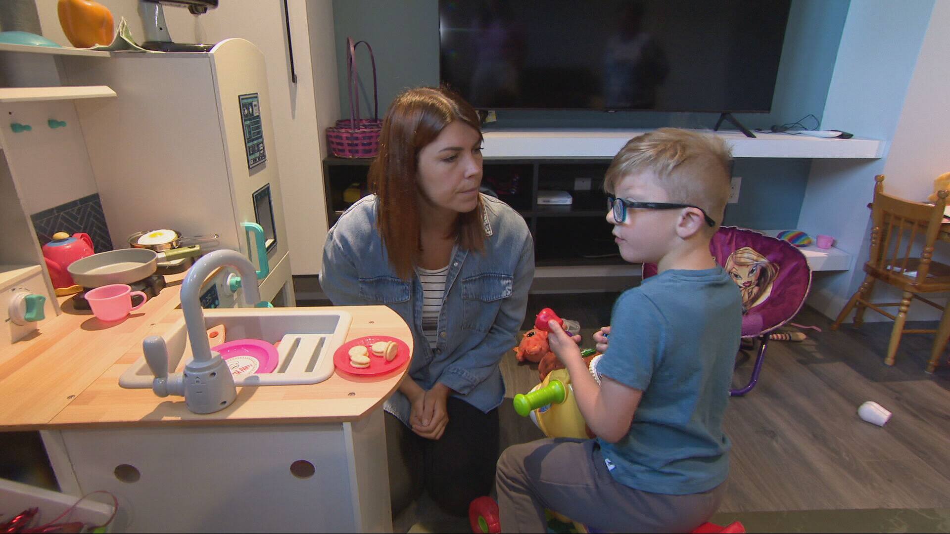 Faute de services adaptés, un enfant autiste d’Alma ne peut fréquenter ...