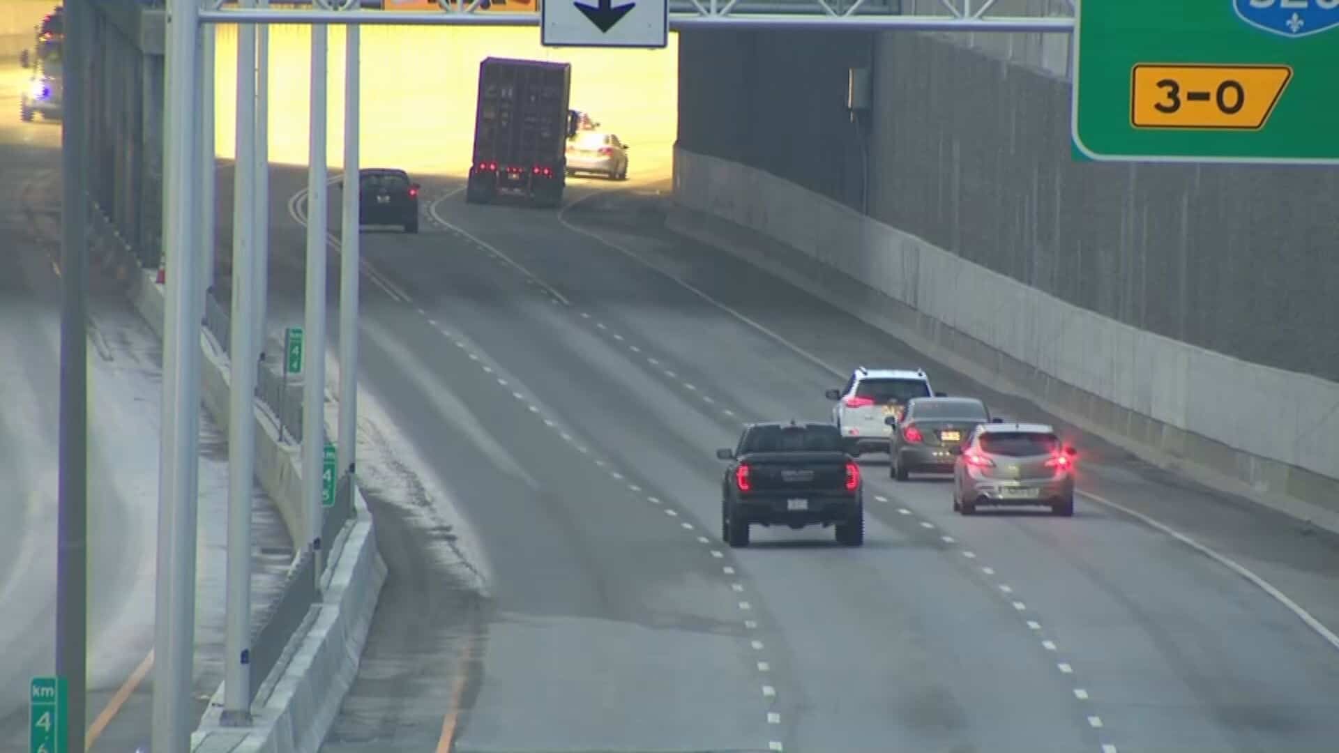 Inondations: la circulation reprend sur l’autoroute 13 à Dorval | TVA ...